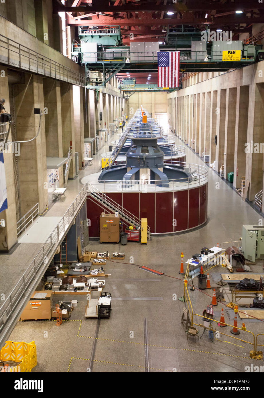 Inside hoover dam hi-res stock photography and images - Alamy