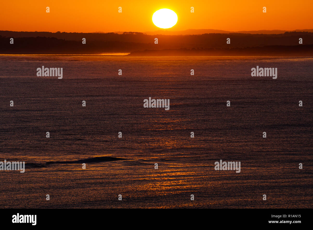 Dawn and sunrise at the south coast of Victoria, AUS Stock Photo - Alamy