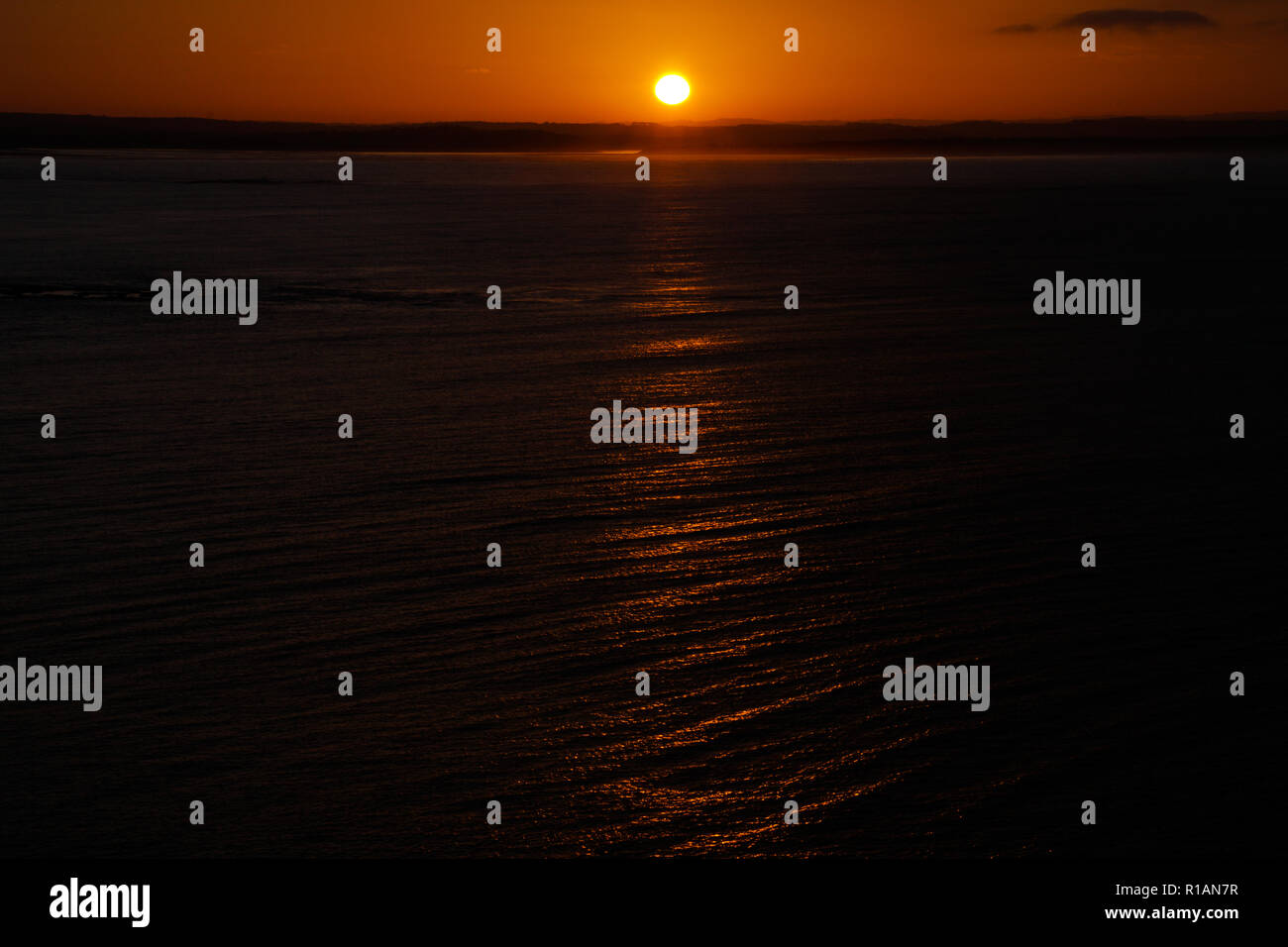 Dawn and sunrise at the south coast of Victoria, AUS Stock Photo - Alamy