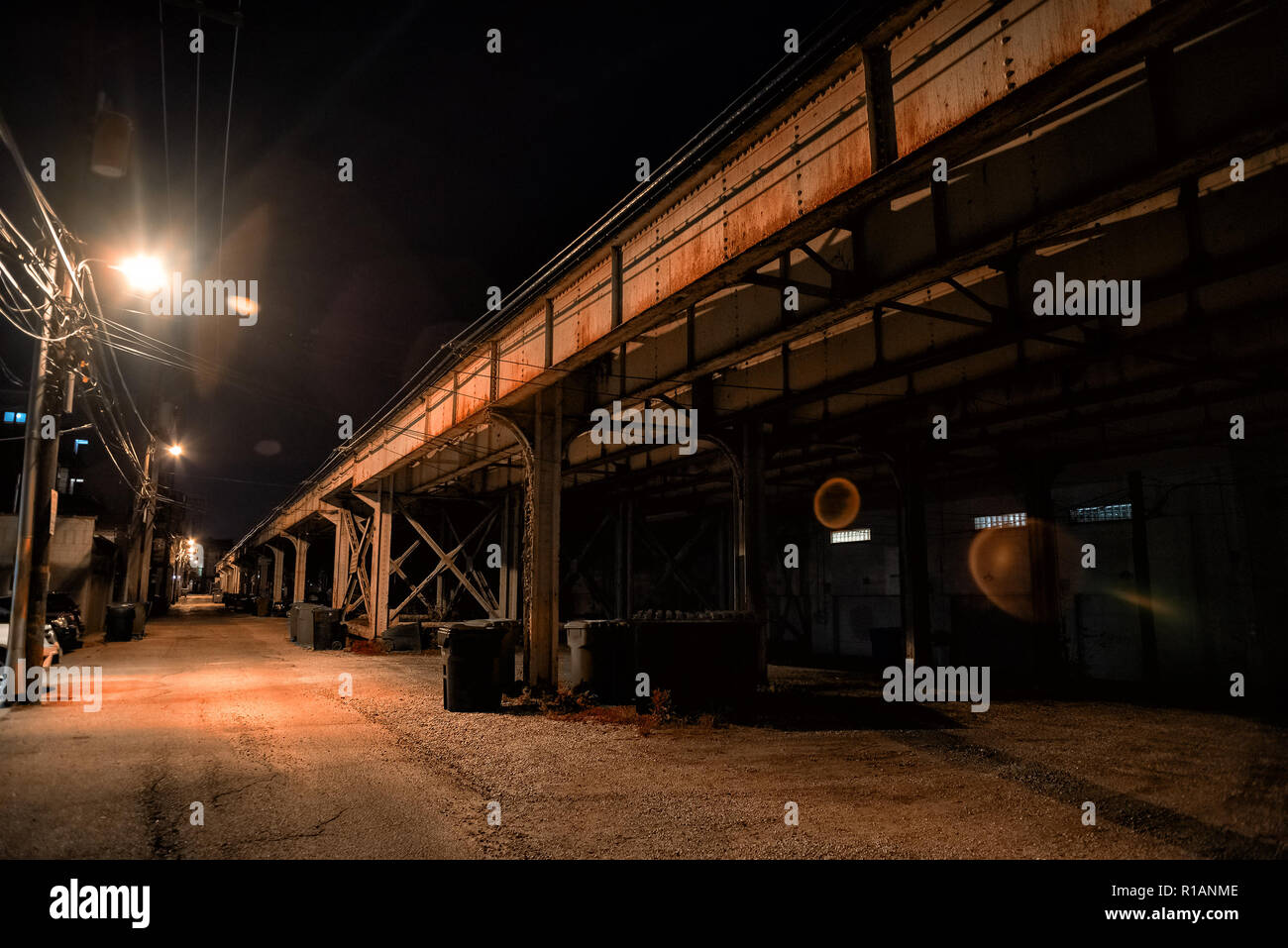 Chicago ghetto scene hi-res stock photography and images - Alamy