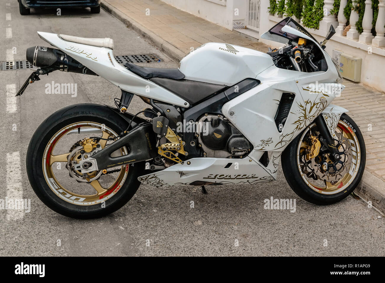 Honda Street Bikes 600