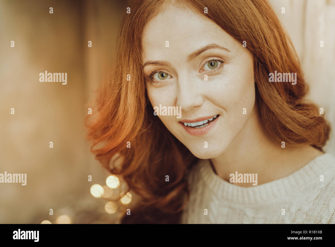 Portrait of pretty girl that keeping smile on face Stock Photo - Alamy