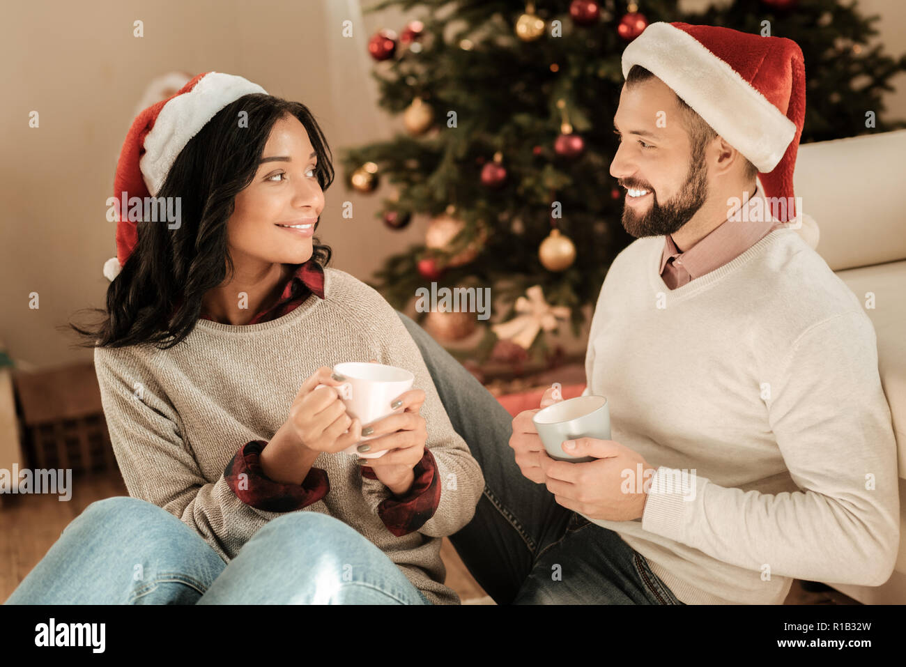 Couple having tea hi-res stock photography and images - Alamy