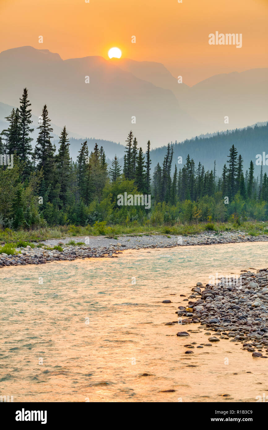 Snaring River, Jasper National Park, Alberta Canada Stock Photo - Alamy