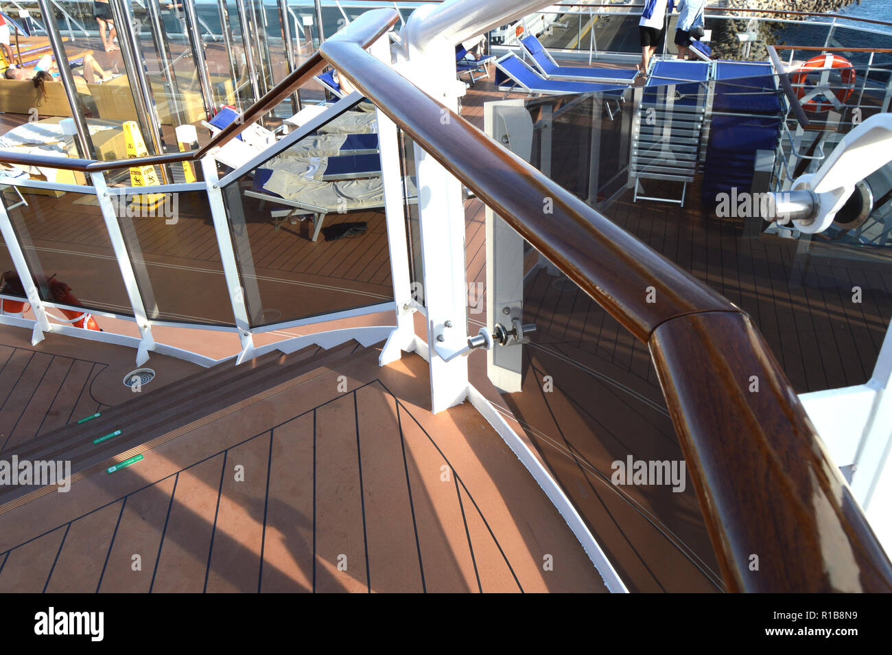 Ship luxury liner handrail hi-res stock photography and images - Alamy