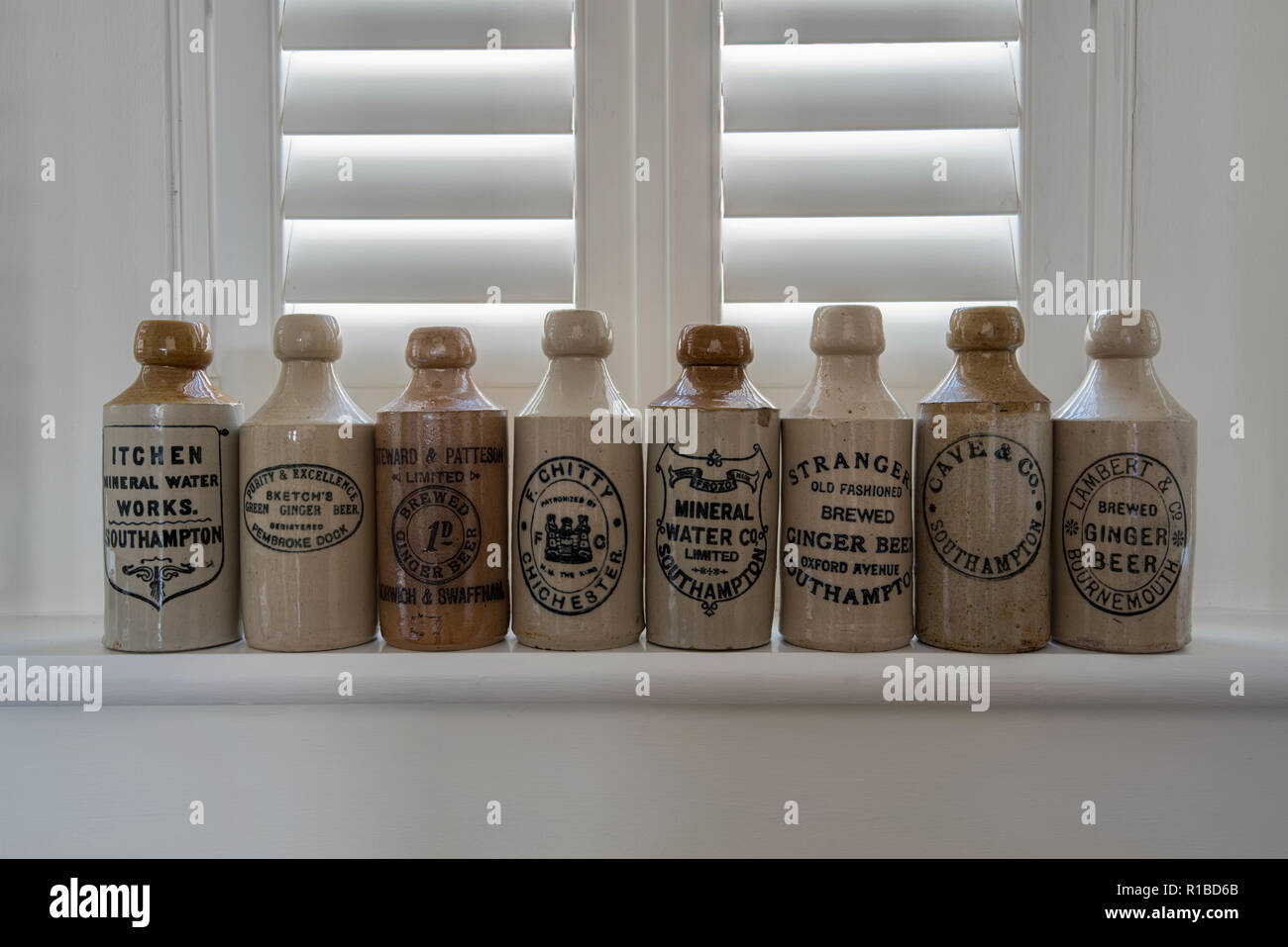 Antique stone bottles hi-res stock photography and images - Alamy