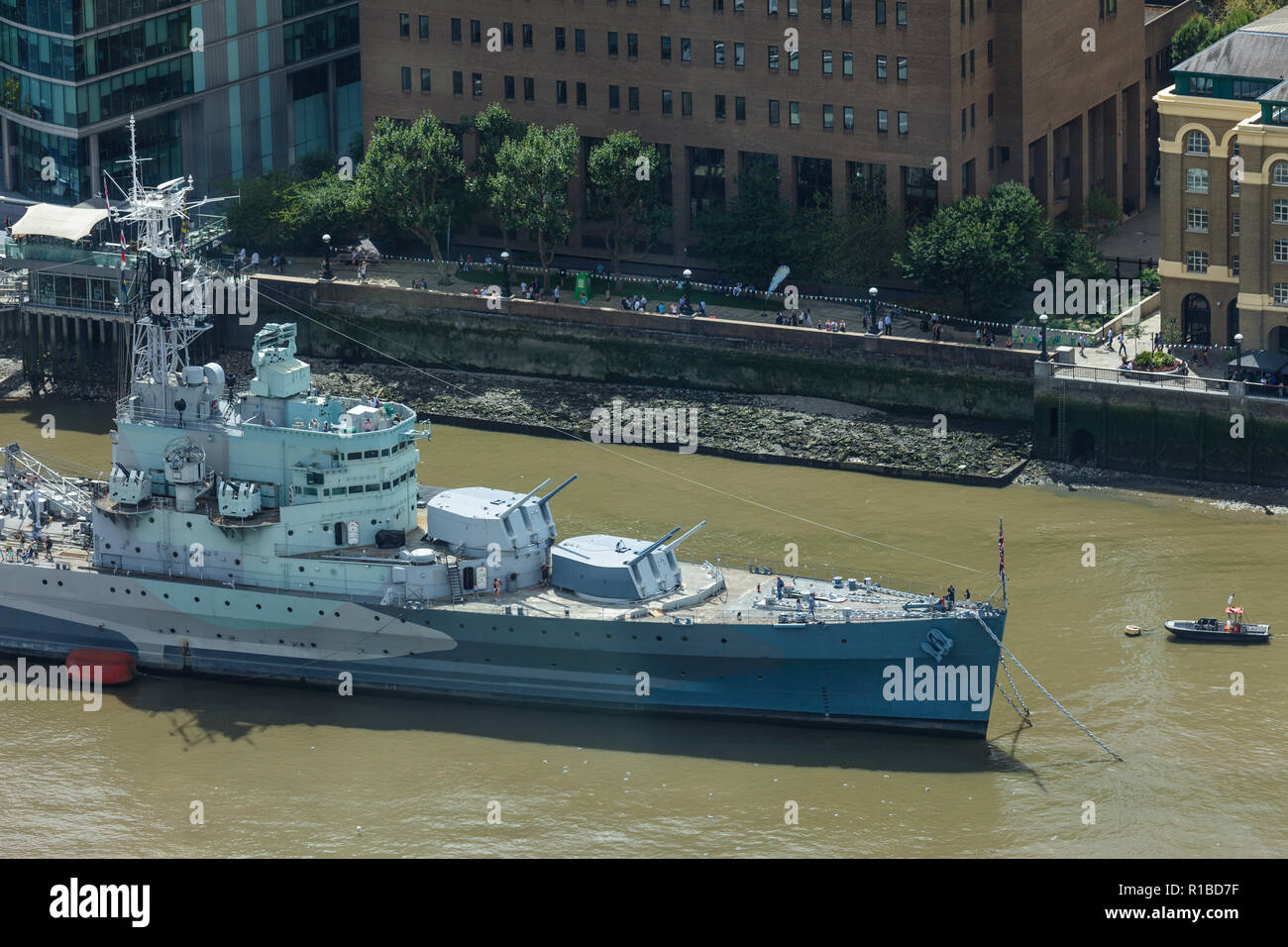 Hms belfast town class light cruiser hi-res stock photography and ...