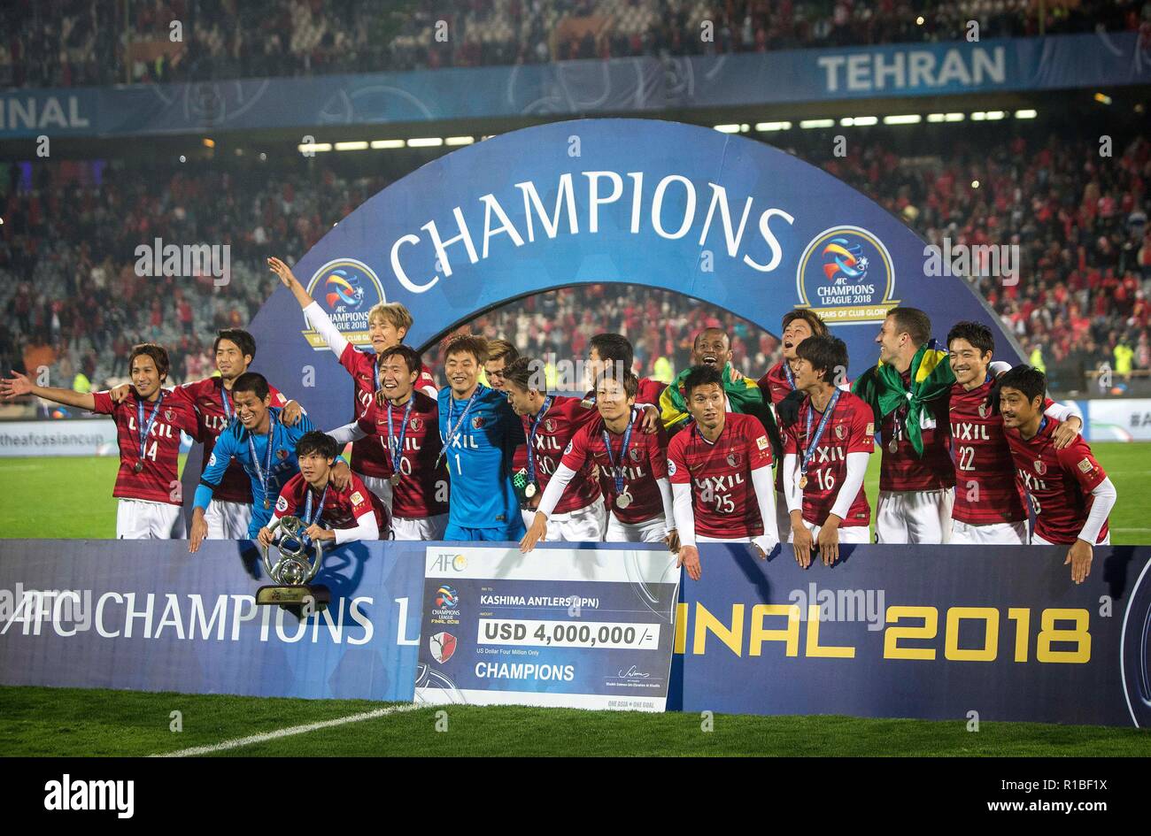 Azadi stadium persepolis hi-res stock photography and images - Alamy