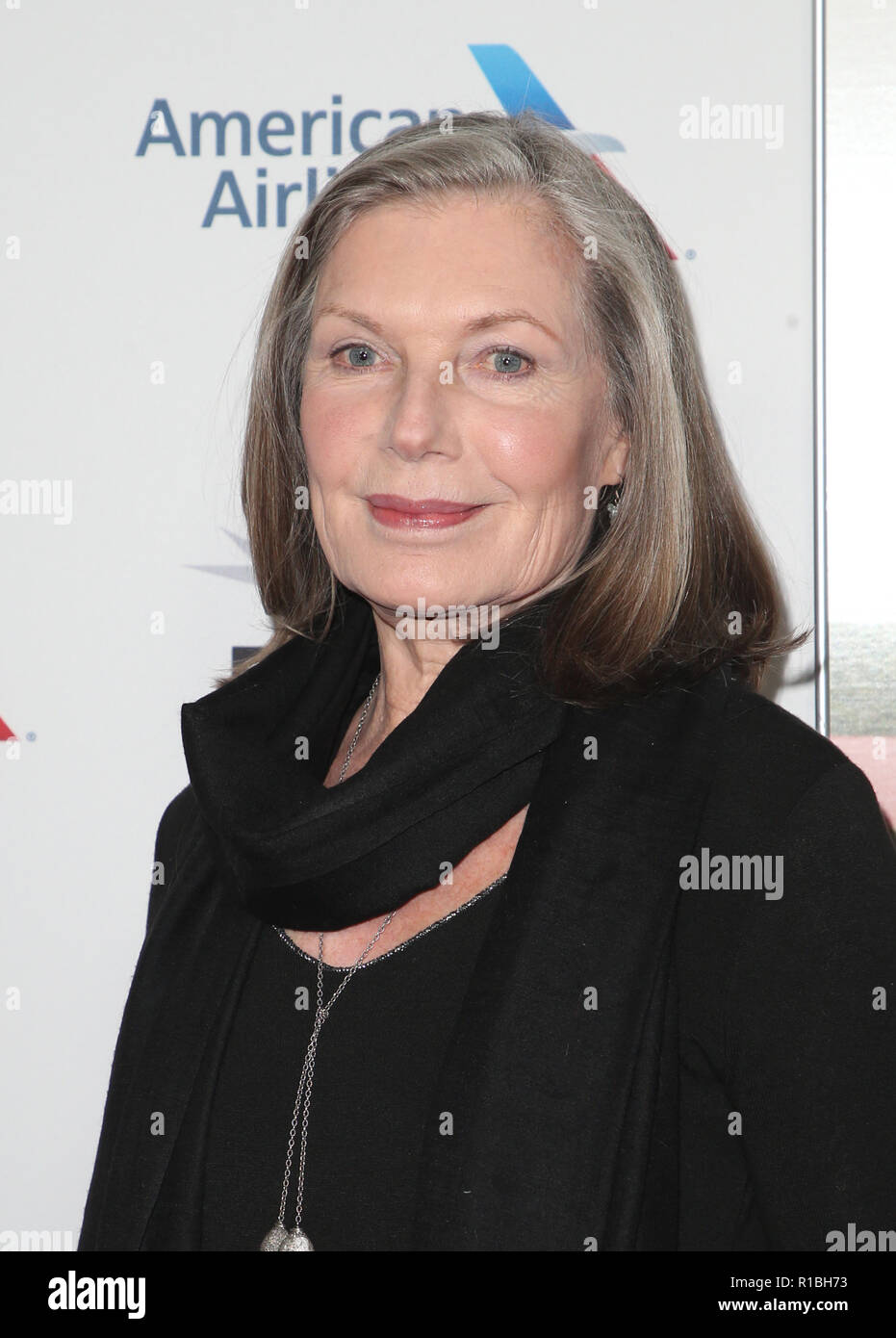 Susan sullivan hi-res stock photography and images - Alamy