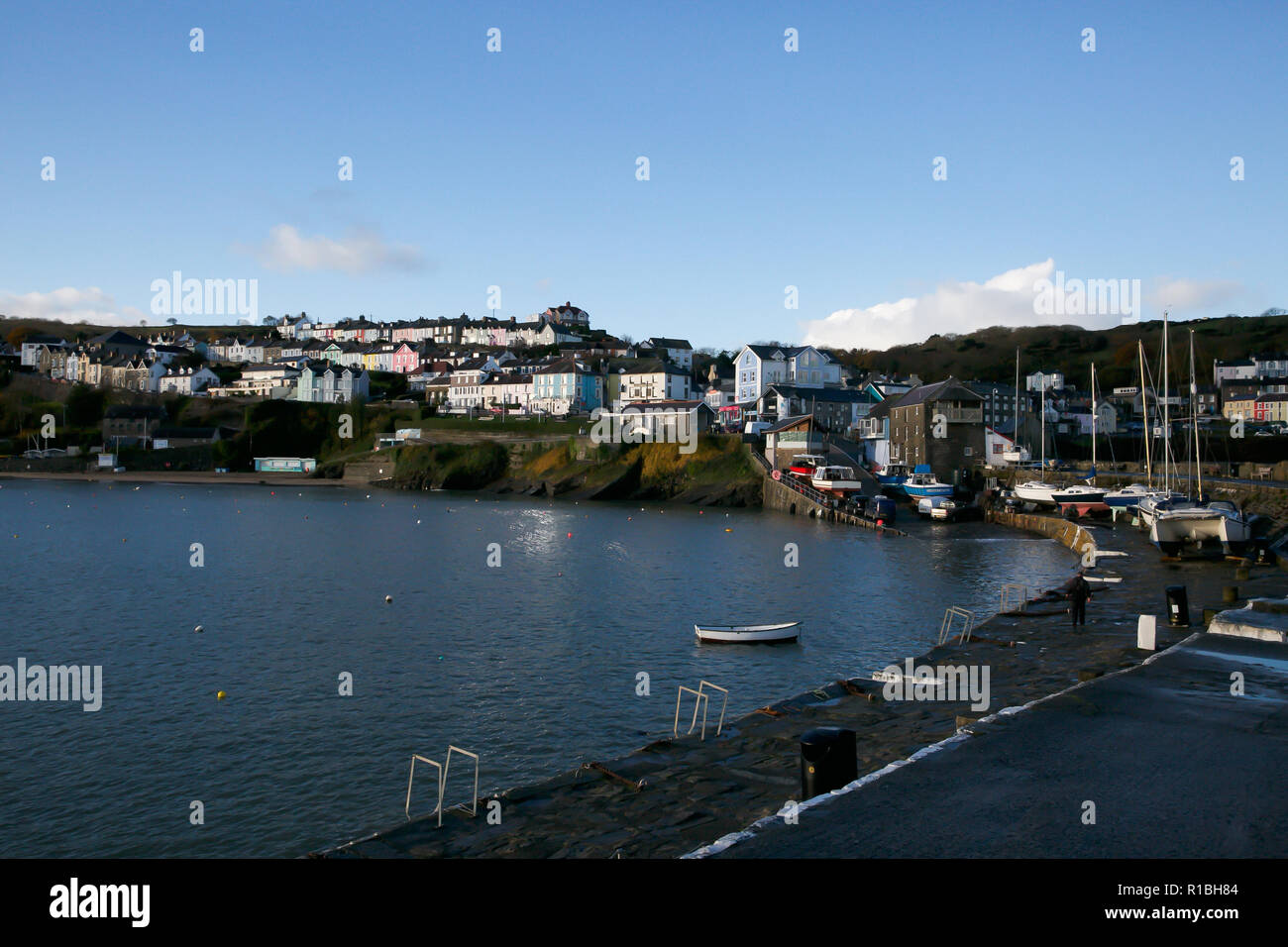 New Quay, UK. 11th Nov, 2018. Sunshine and rainbows over New Quay in ...