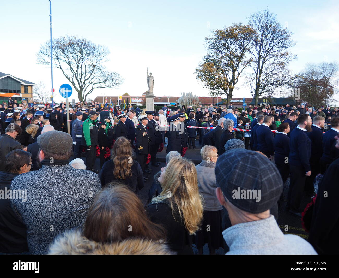 Sheerness, Kent, UK. 11th Nov, 2018. Sheerness in Kent was packed with ...