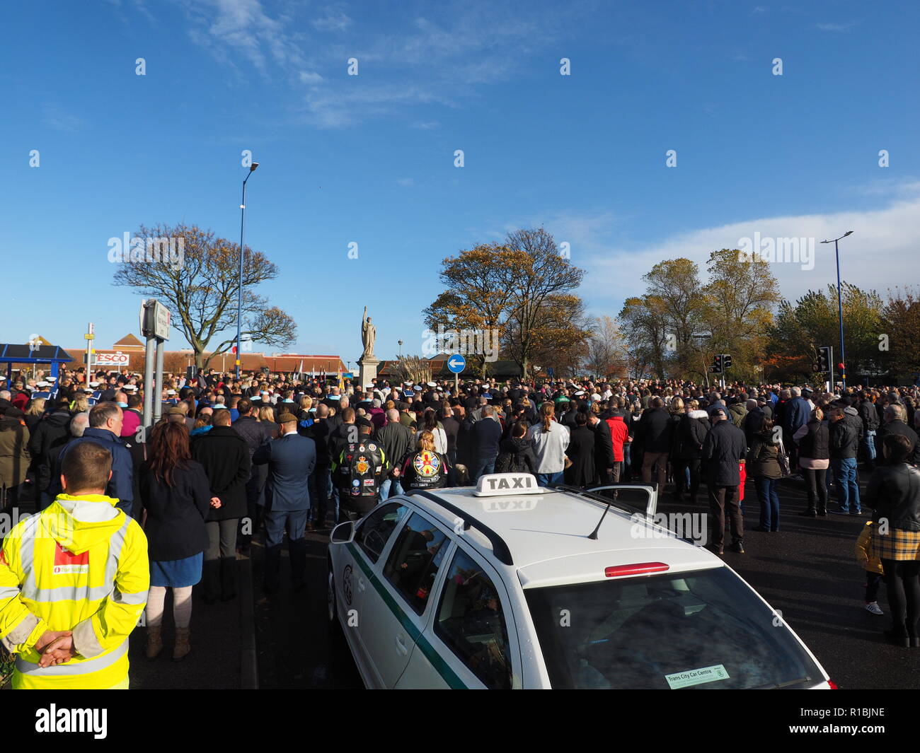 Sheerness, Kent, UK. 11th Nov, 2018. Sheerness in Kent was packed with ...