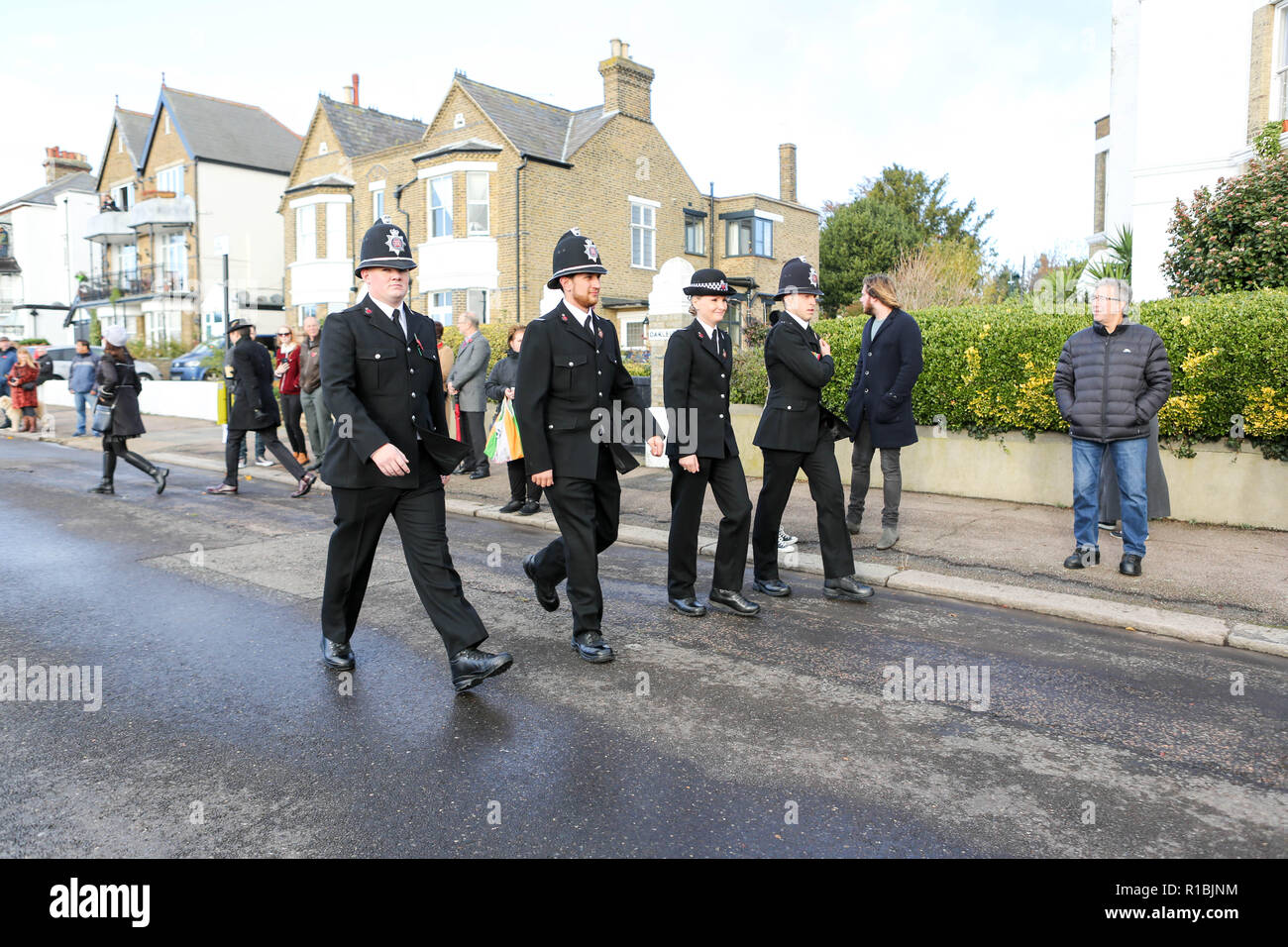 Southend on Sea, UK. 11th Nov, 2018. The Parade starts at Prittlewell ...