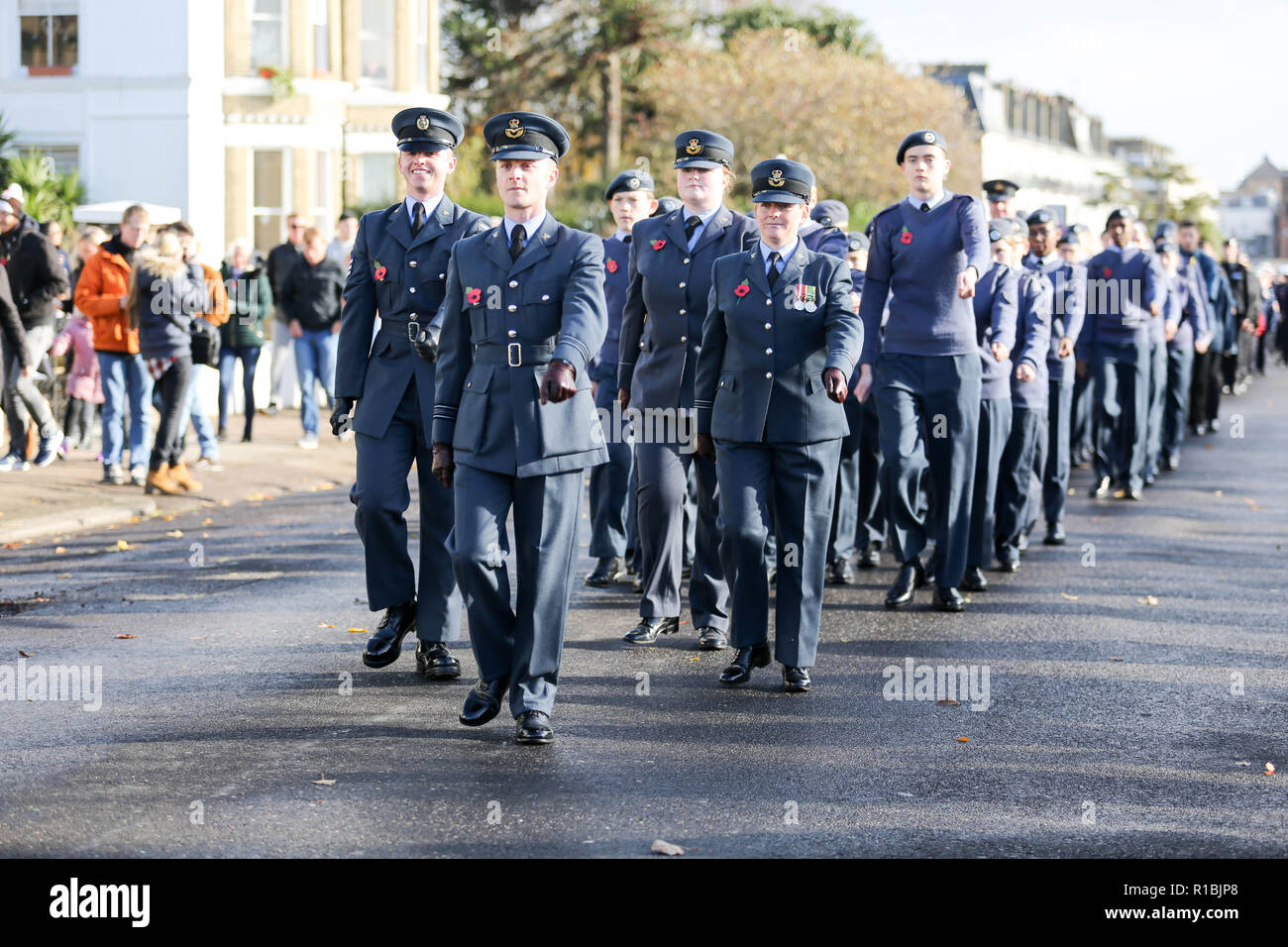 Southend on Sea, UK. 11th Nov, 2018. The Parade starts at Prittlewell ...