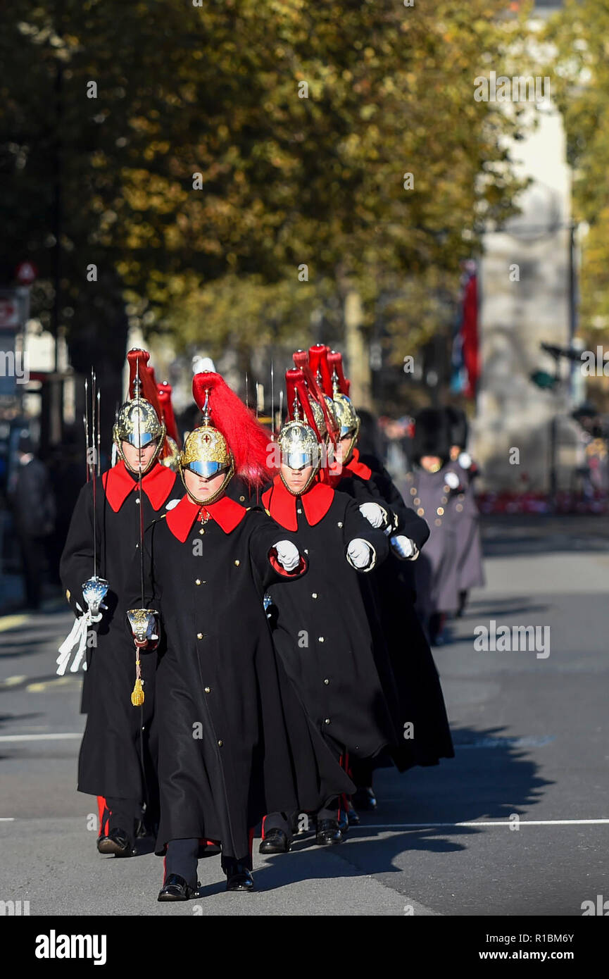 Members armed forces depart hi-res stock photography and images - Alamy