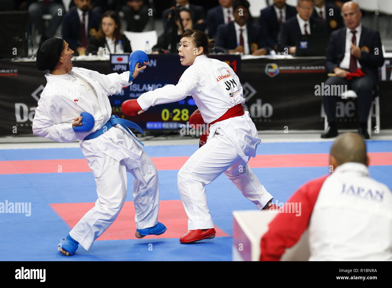 Madrid, Spain. 9th Nov, 2018. Ayumi Uekusa (JPN) Karate : Uekusa fight ...