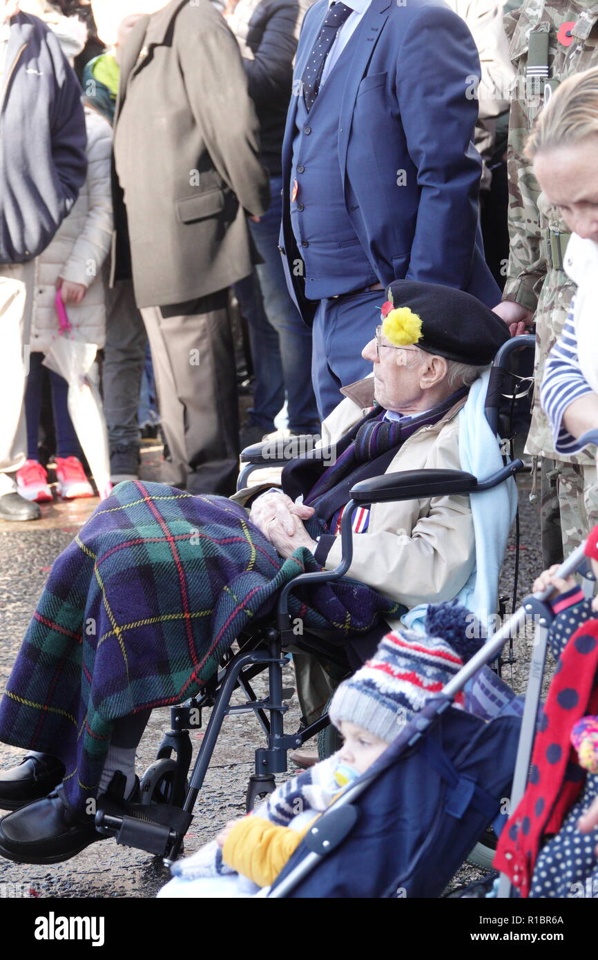 Ex serviceman in wheelchair hi-res stock photography and images - Alamy
