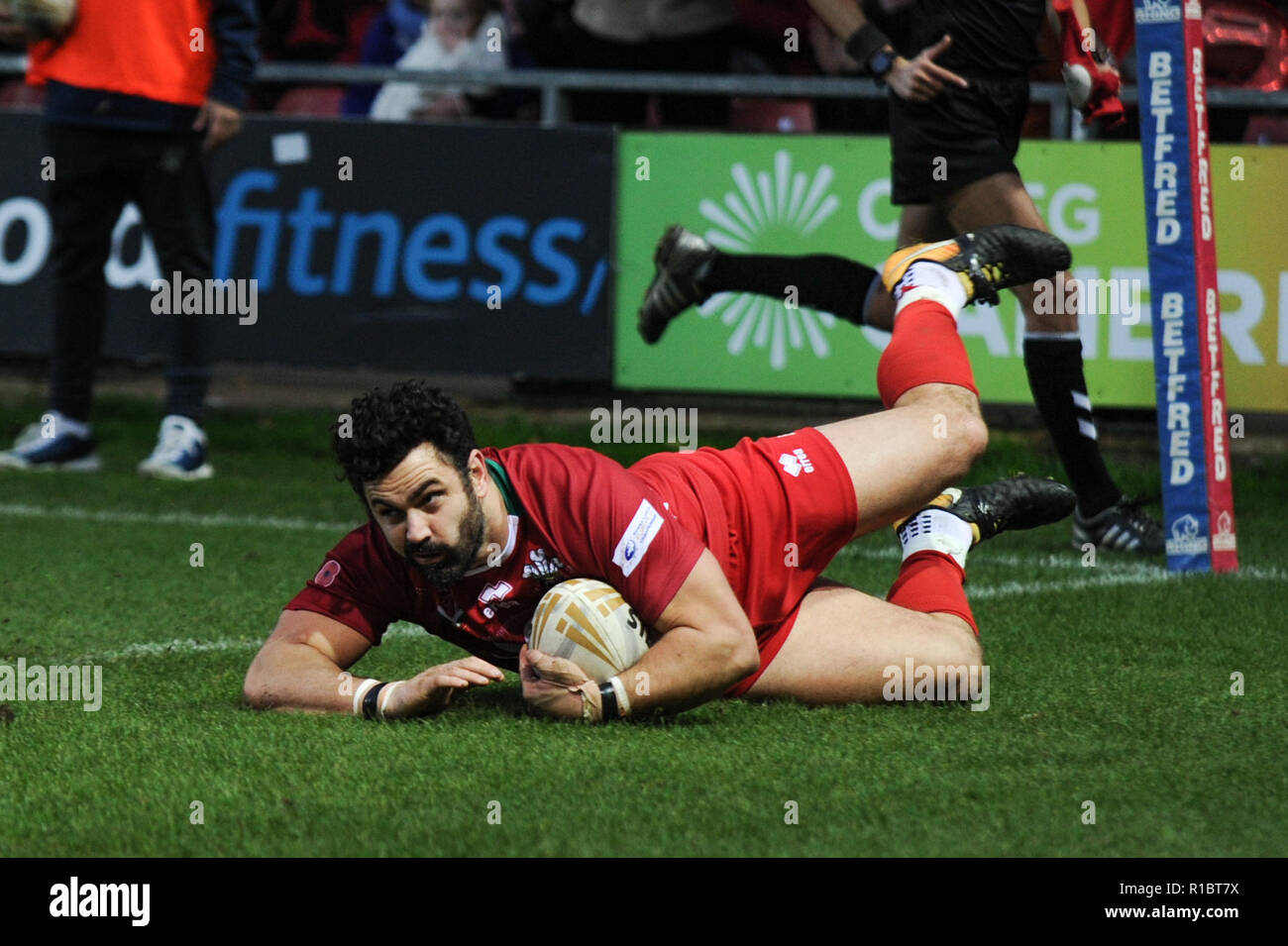 Rhys williams rugby league wales hi-res stock photography and images ...