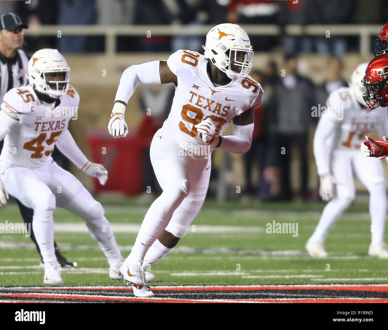 Lubbock, Texas, USA. 10th Nov, 2018. Texas defensive lineman Charles ...