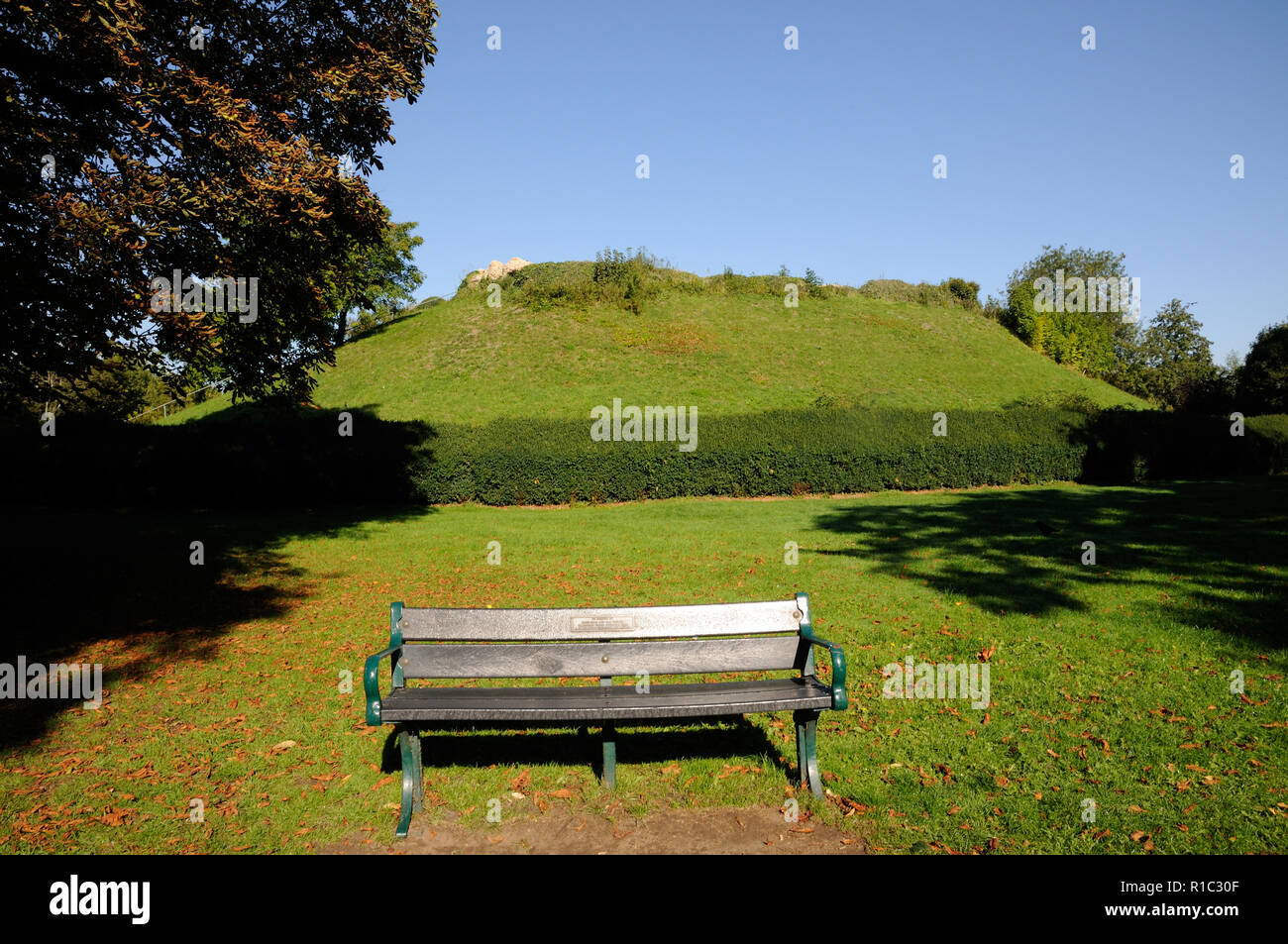 Castle gardens bishops stortford hi-res stock photography and images ...