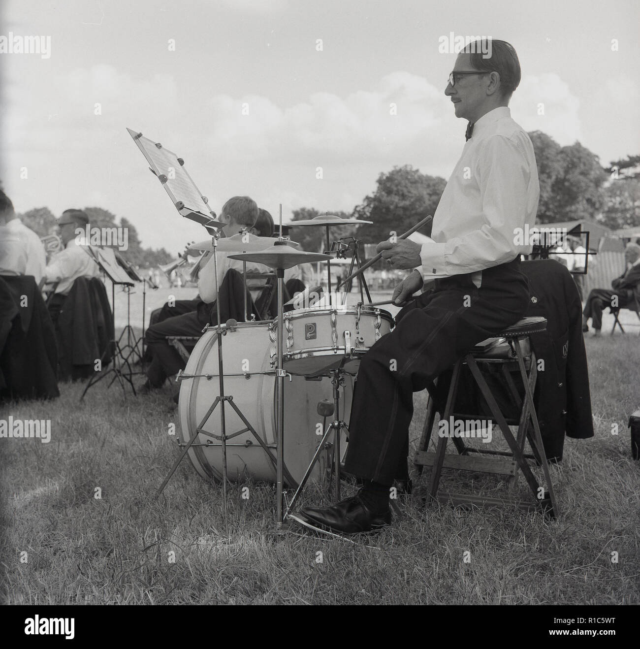 Drummer playing drums hi-res stock photography and images - Alamy