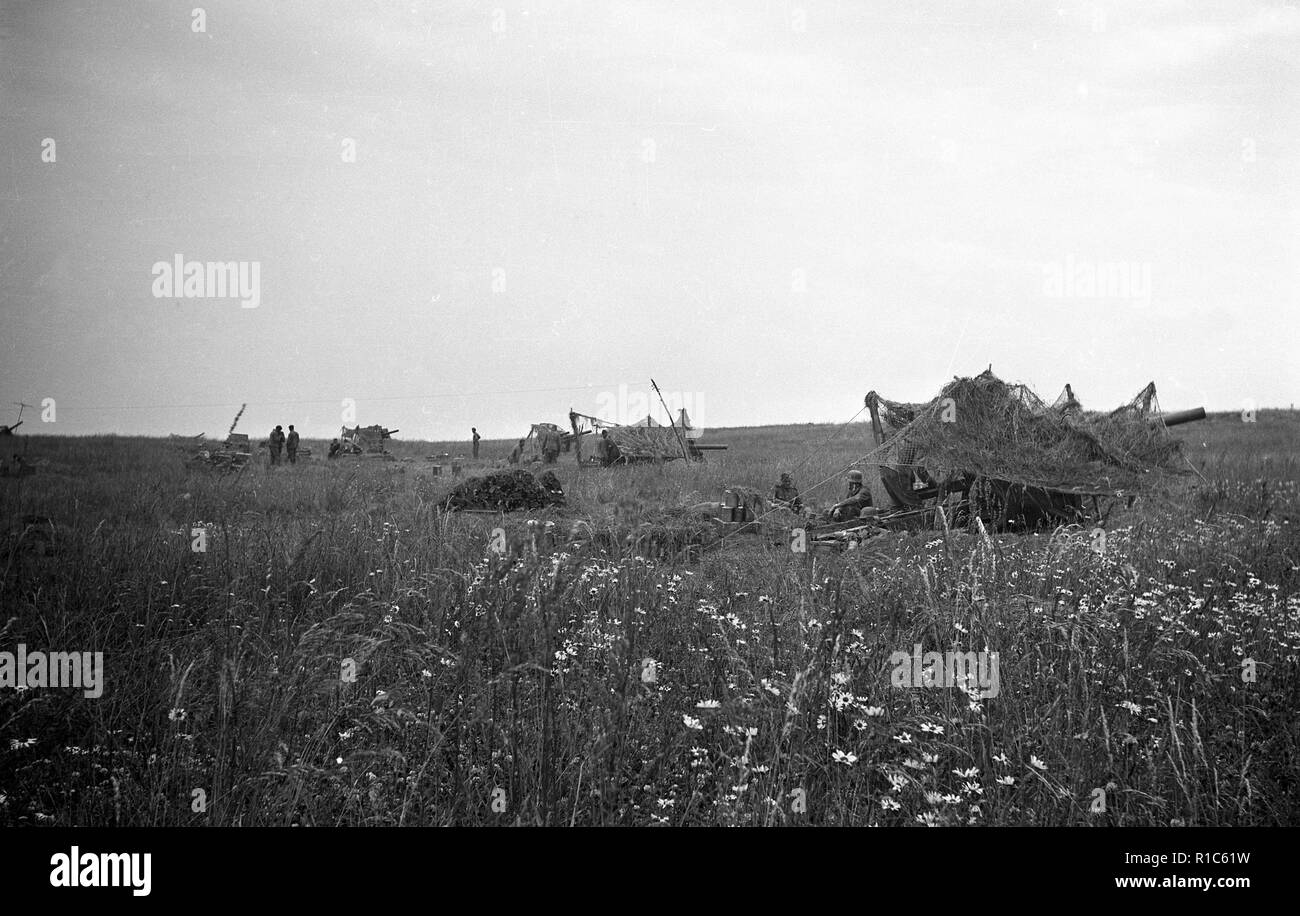105 mm german howitzer hi-res stock photography and images - Alamy