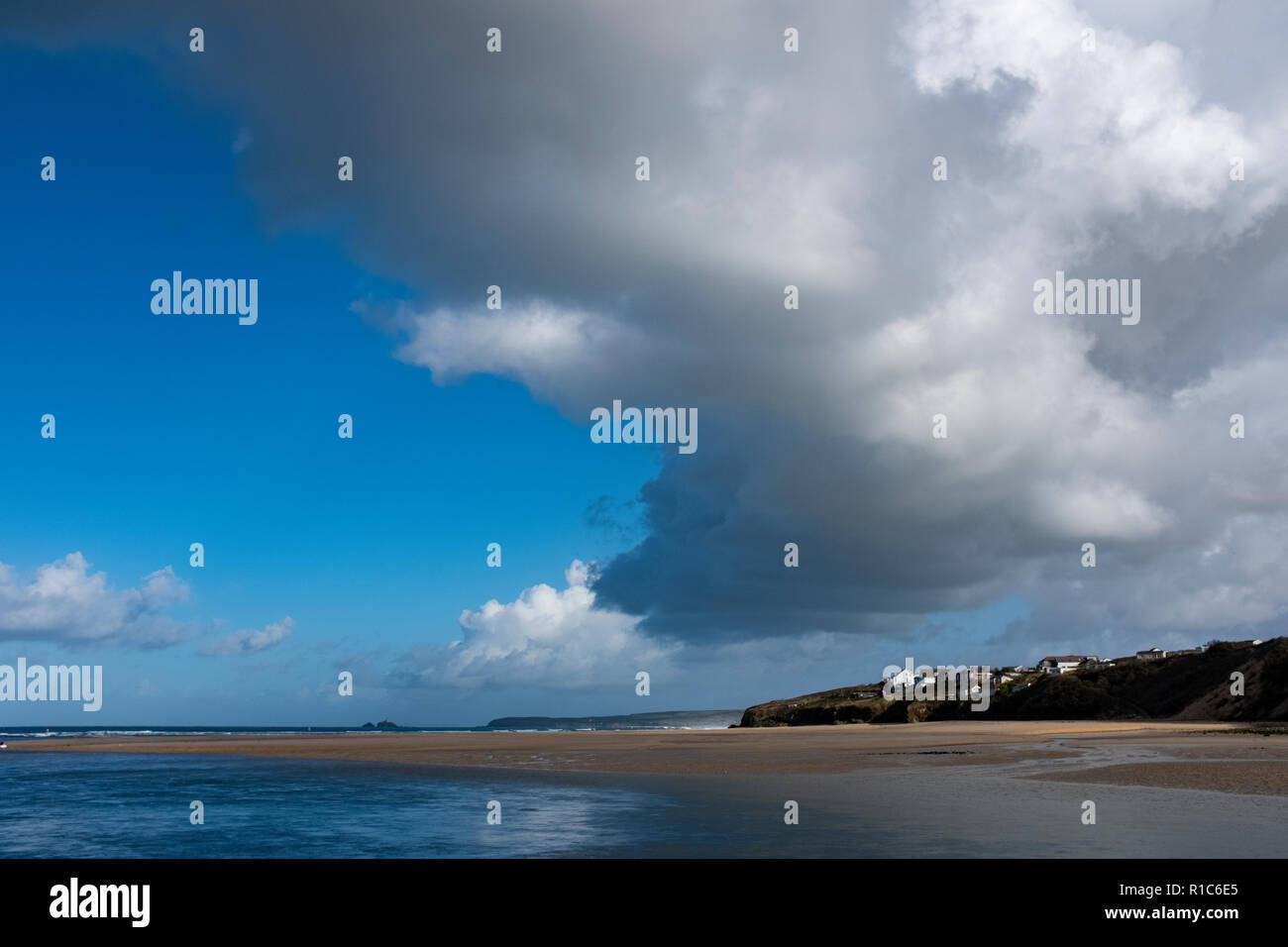 Porthkidney beach hi-res stock photography and images - Alamy