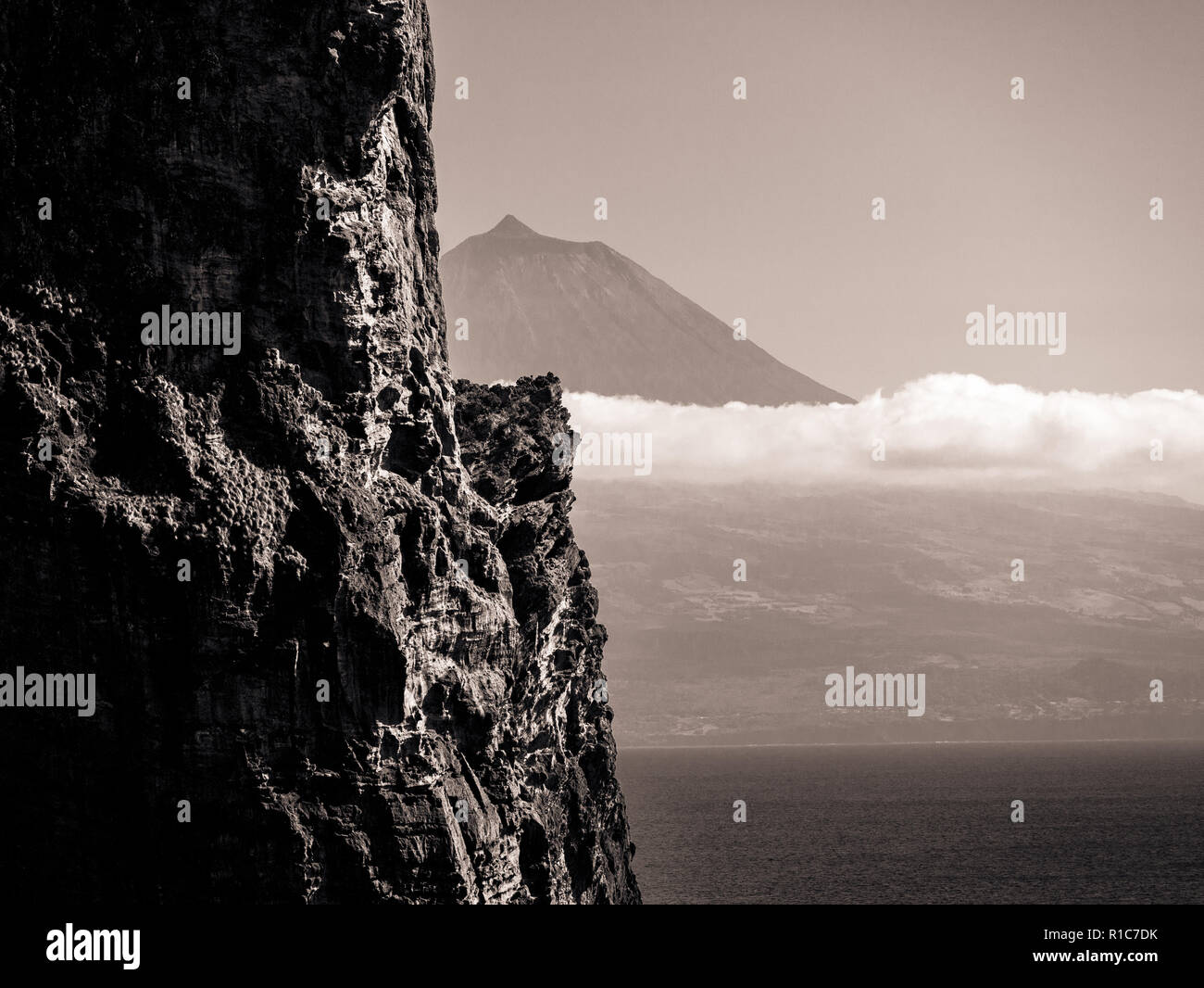 Mount pico hiking pico island azores hi-res stock photography and ...