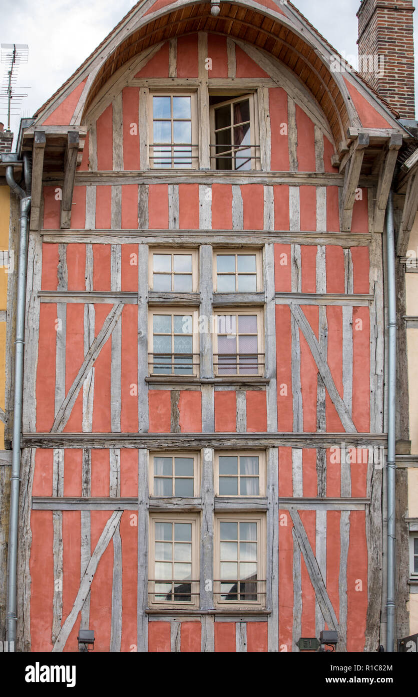 Ancient half-timbered buildings in Troyes. Aube, Champagne-Ardenne ...