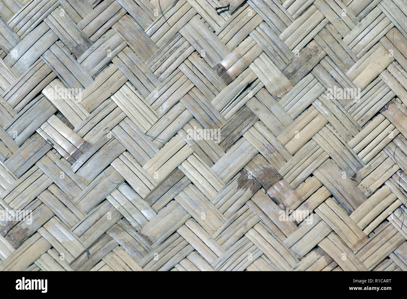 Background image of braided reed Stock Photo - Alamy