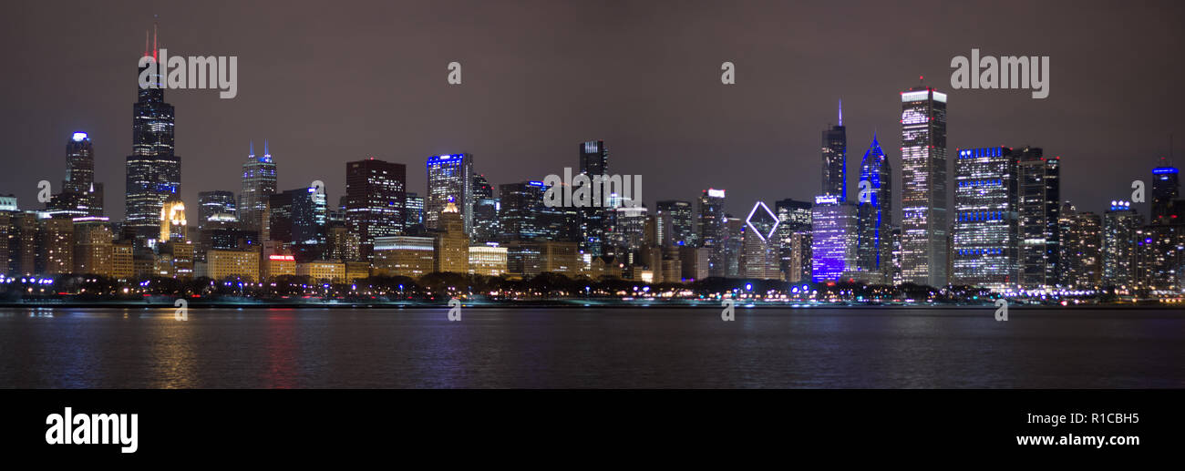 Chicago Skyline From Lake at Night Stock Photo - Alamy