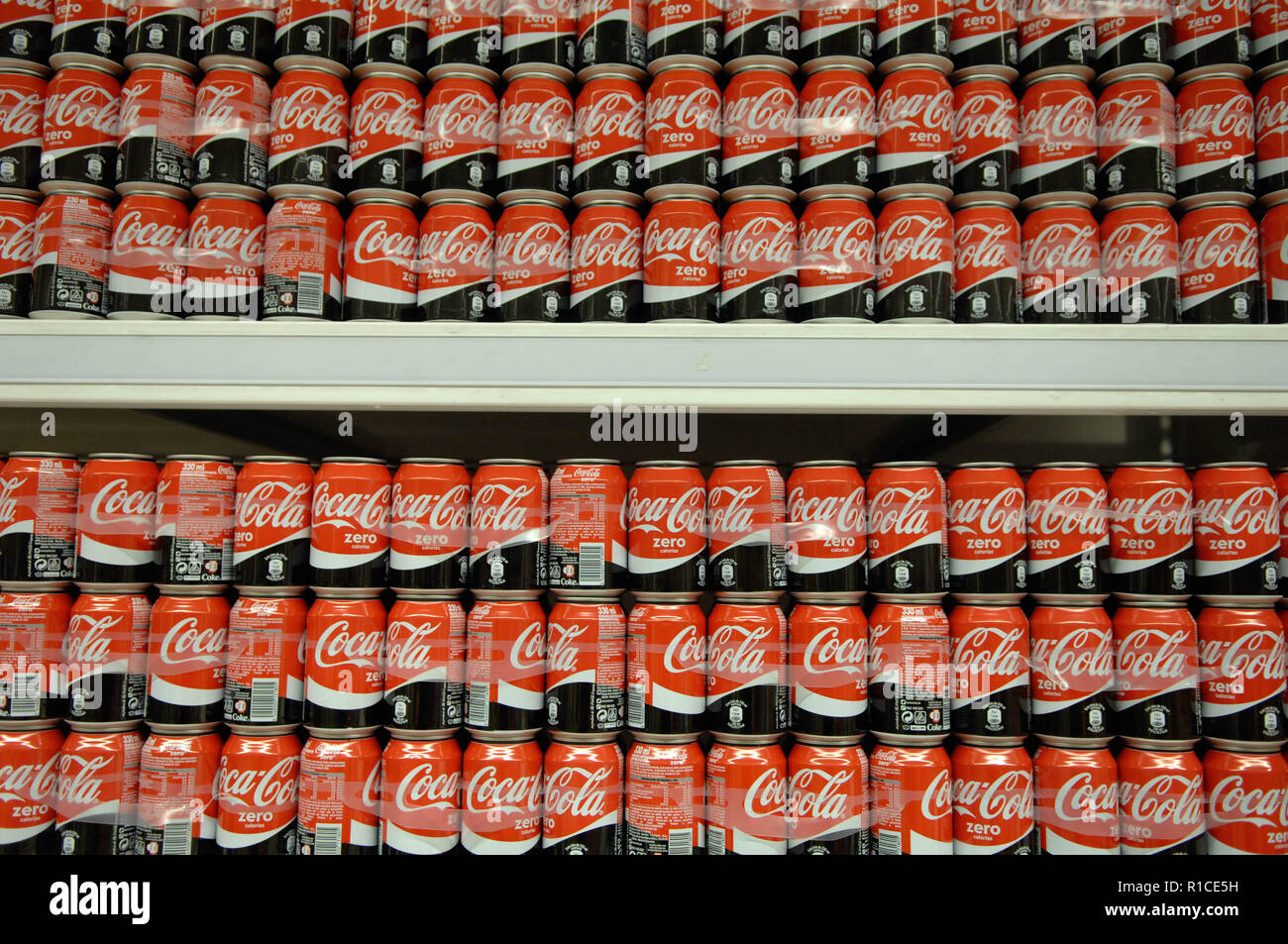 Coke Tins High Resolution Stock Photography and Images - Alamy