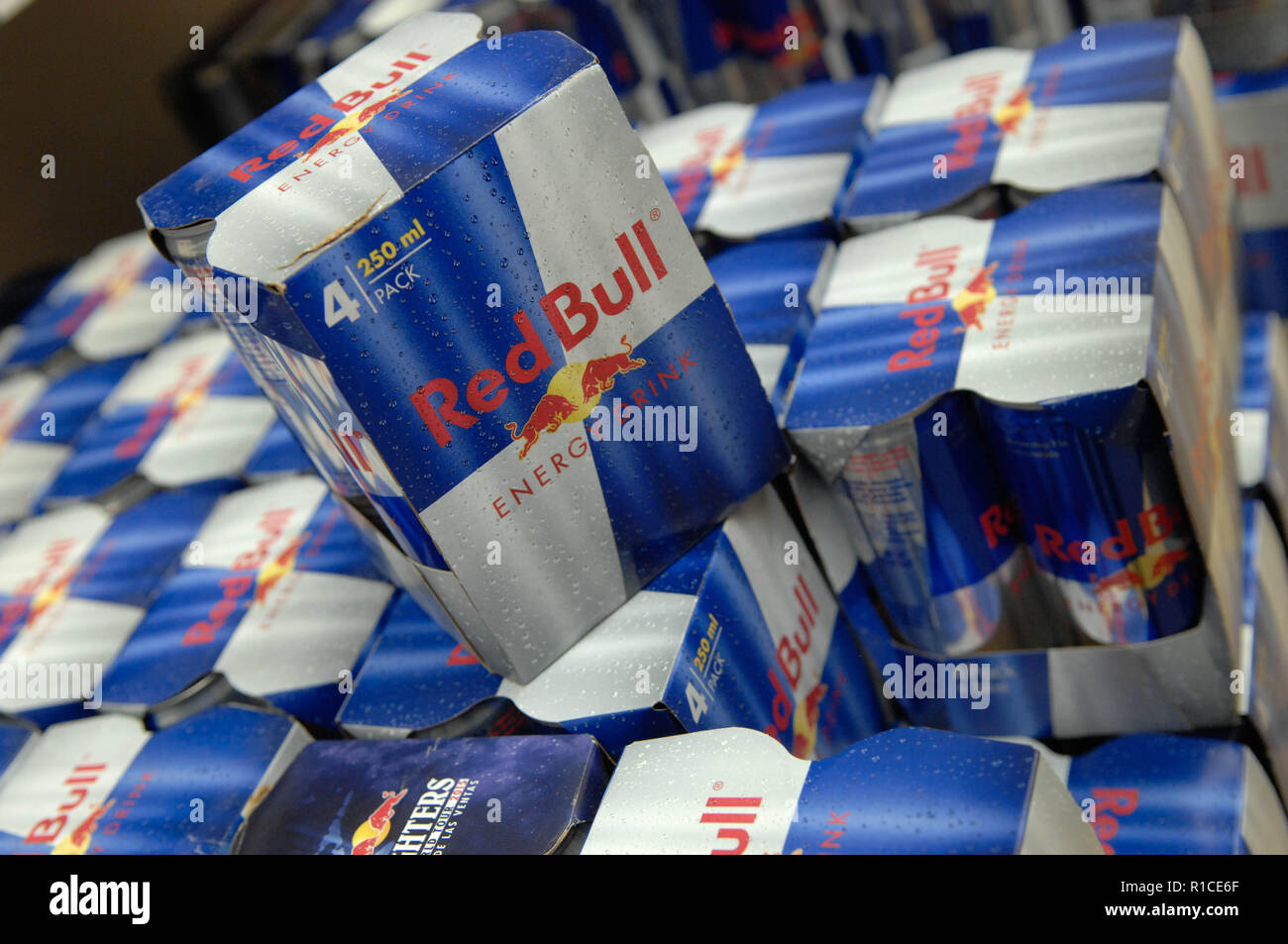 Redbull energy drink hi-res stock photography and images - Alamy