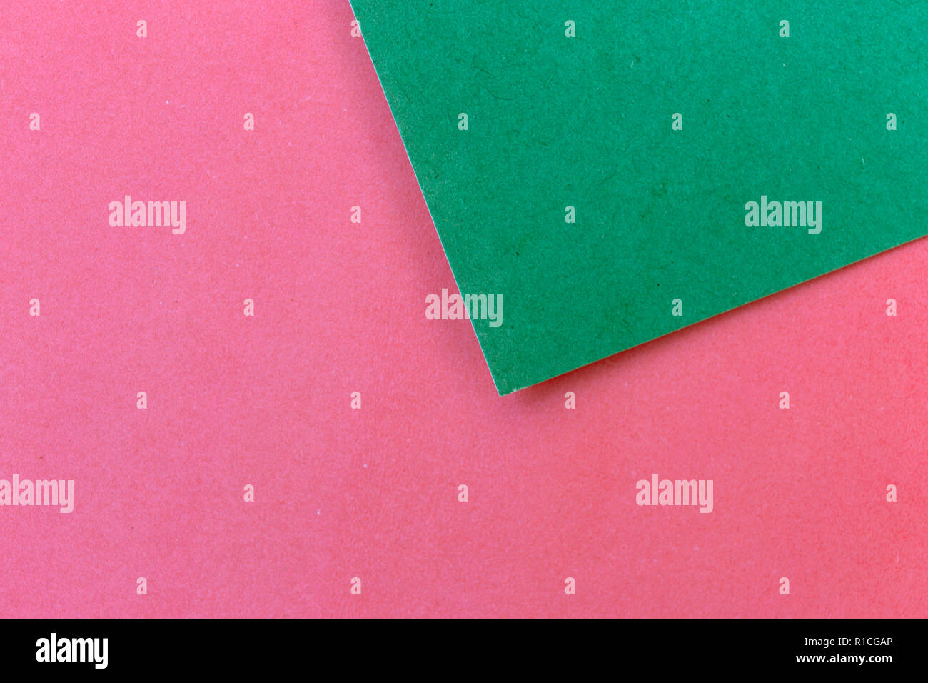 Red ana green paper texture. Old craft paper Stock Photo - Alamy