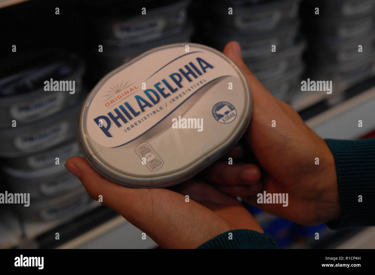 Philadelphia gum hi-res stock photography and images - Alamy