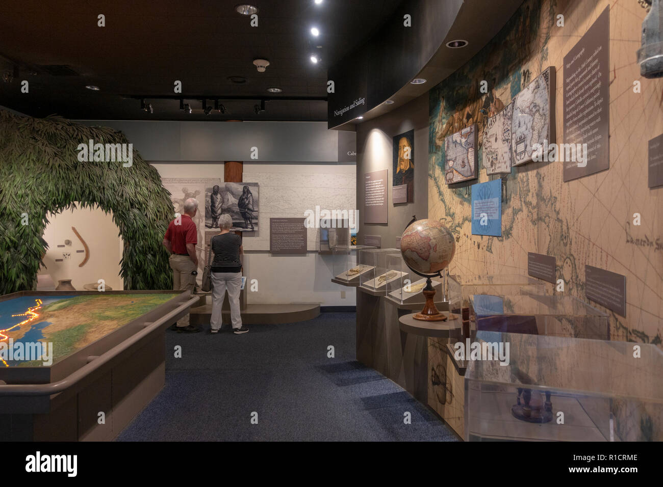 Inside visitor center hi-res stock photography and images - Alamy