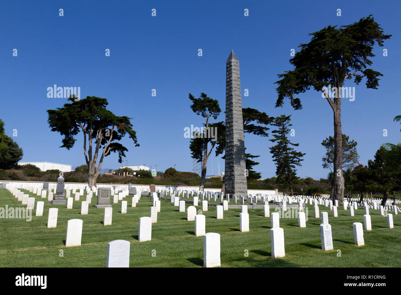 The Fort Rosecrans National Cemetery, Cabrillo Memorial Dr, San Diego ...