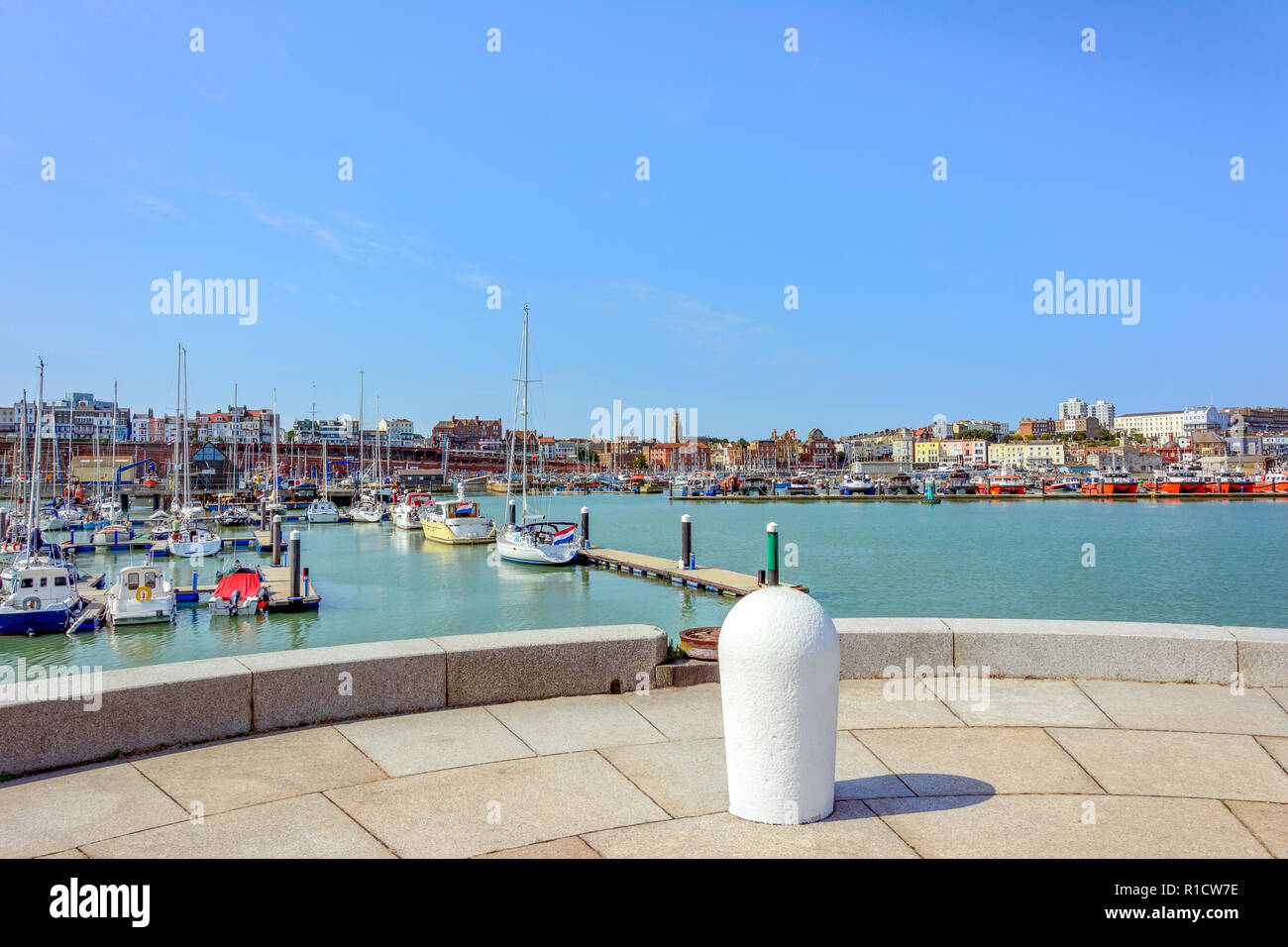 Royal harbor ramsgate hi-res stock photography and images - Alamy