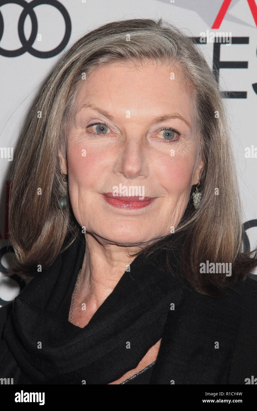 Susan sullivan hi-res stock photography and images - Alamy