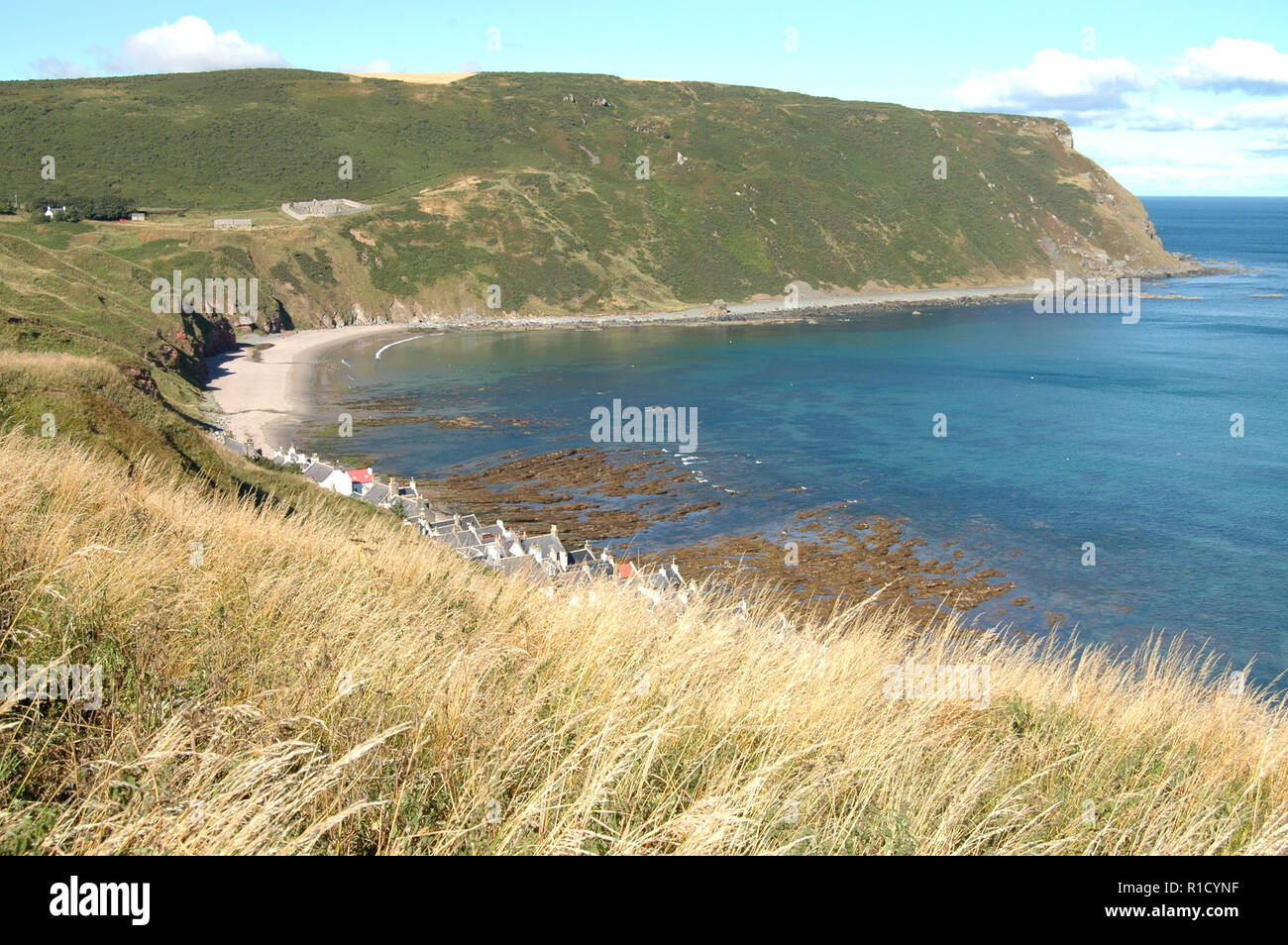 Gamrie bay hi-res stock photography and images - Alamy
