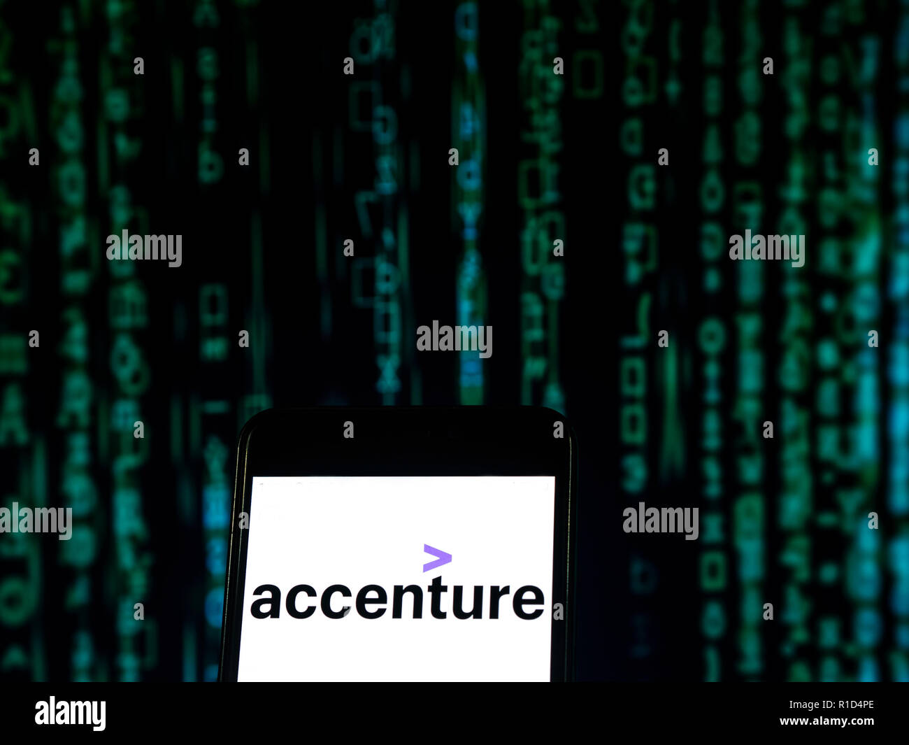 Accenture Consulting Logo