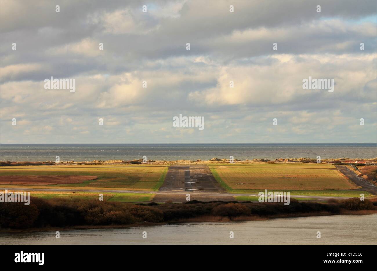 Walney island airport hi-res stock photography and images - Alamy