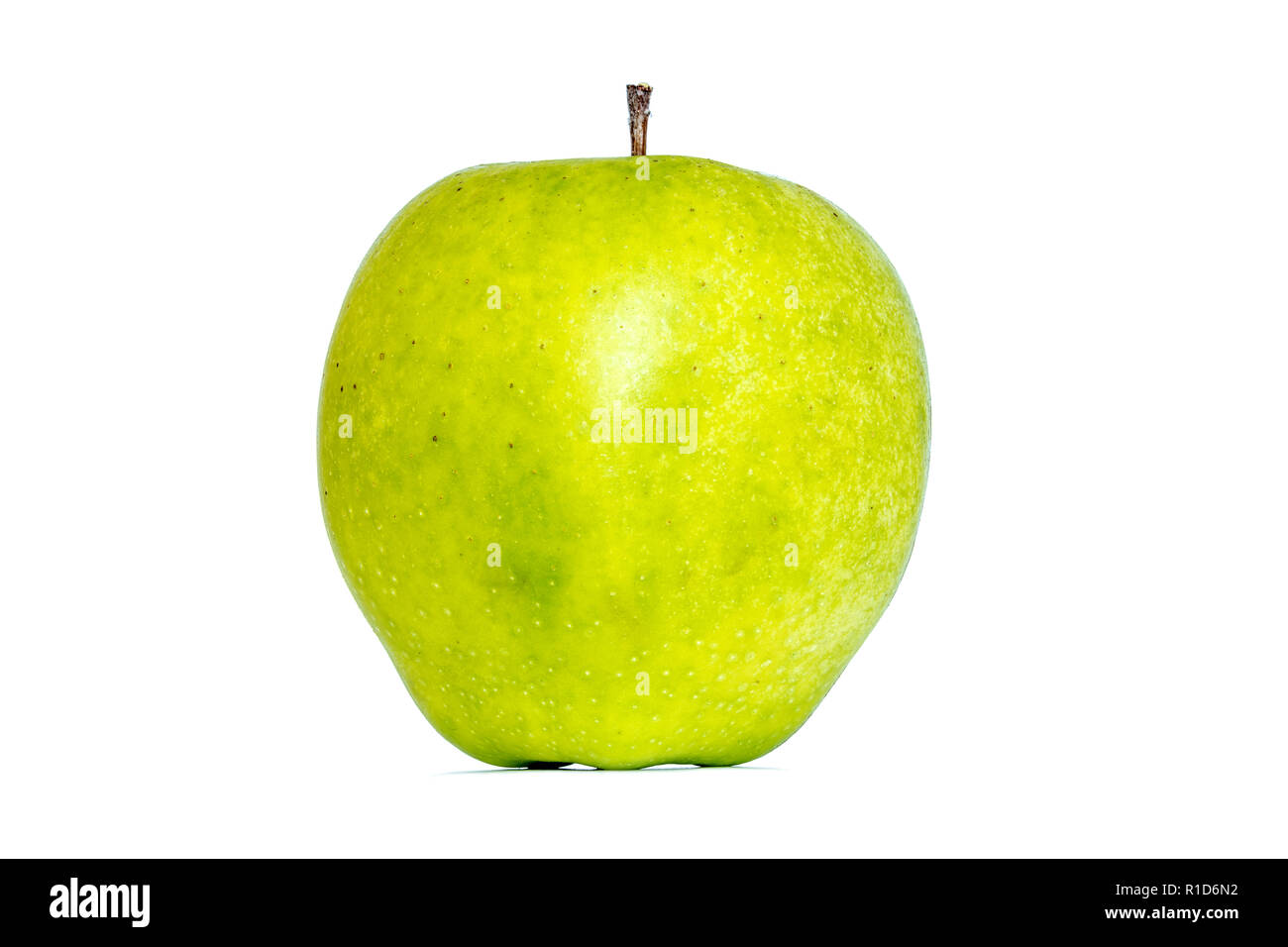 Green apple close-up isolated on a white background Stock Photo - Alamy
