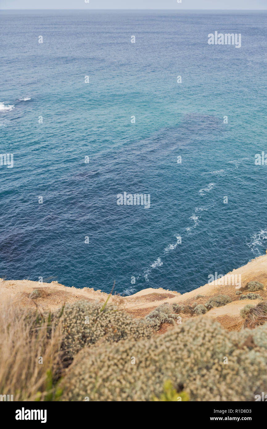 Limestone cliff texture hi-res stock photography and images - Alamy
