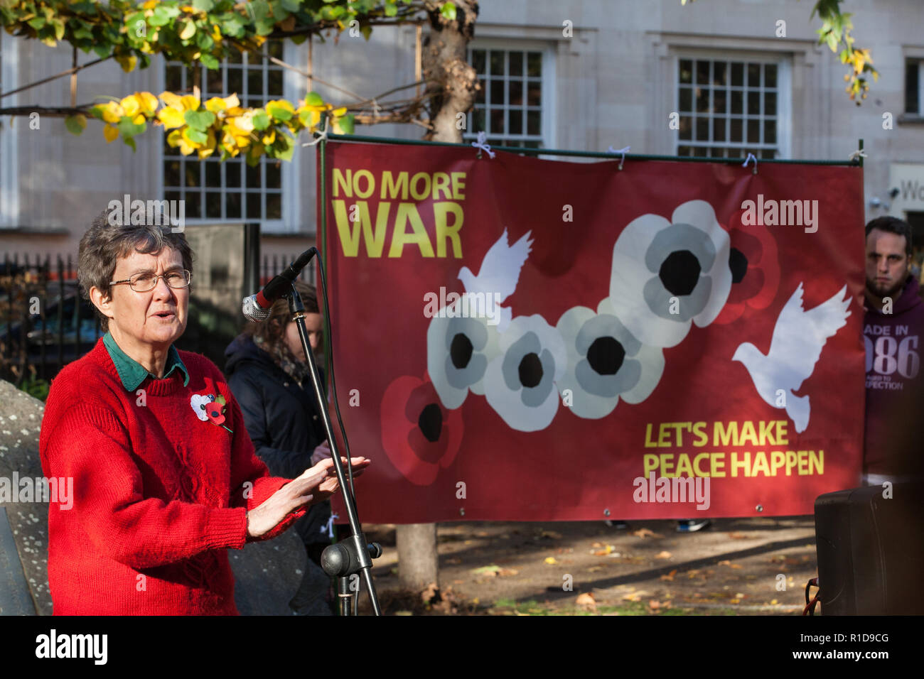 London, UK. 11th November, 2018. Sue Gilmurray of the Anglican Pacifist ...