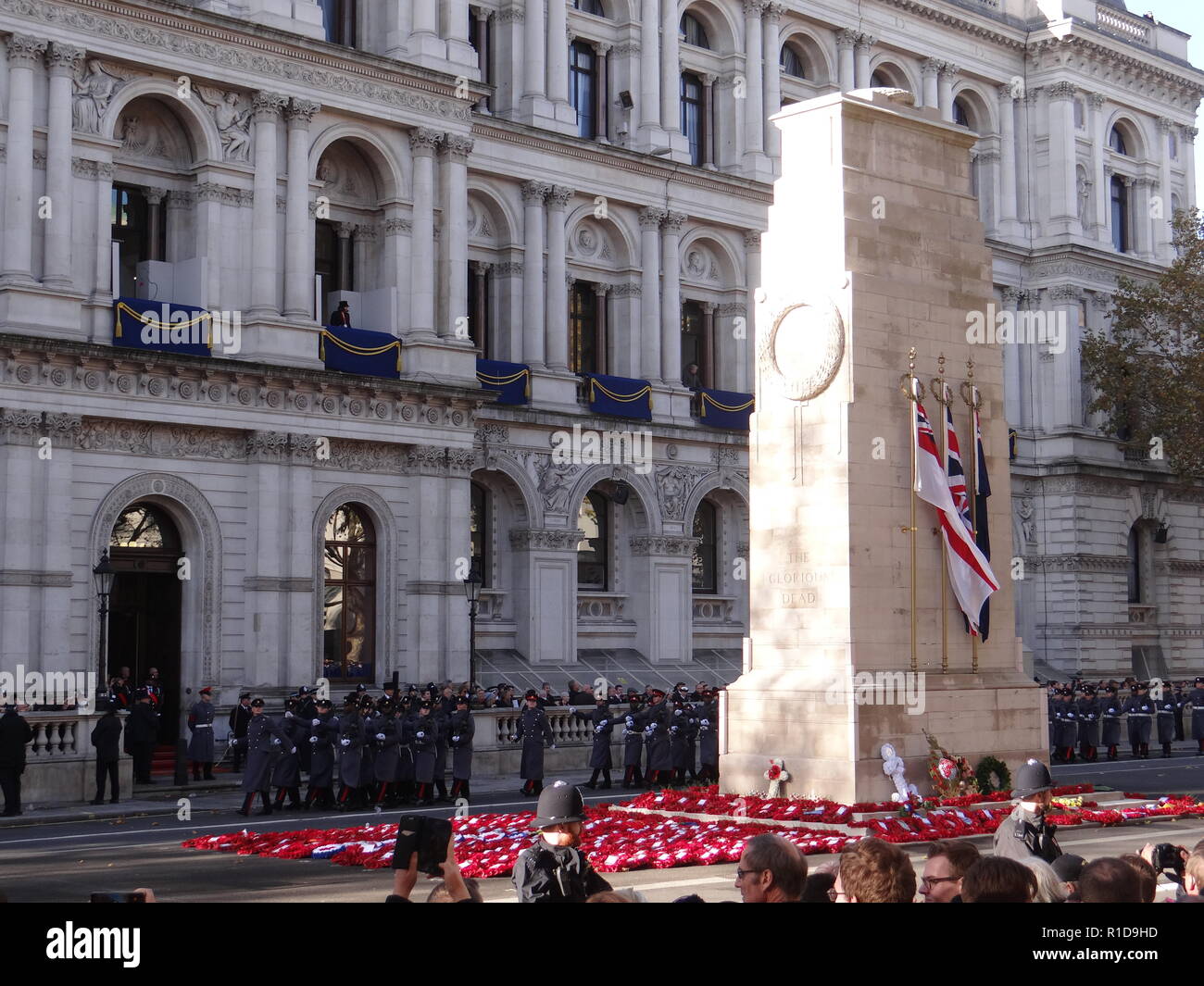 London, UK. 11th Nov 2018. Remembrance Day service at Cenotaph marks ...