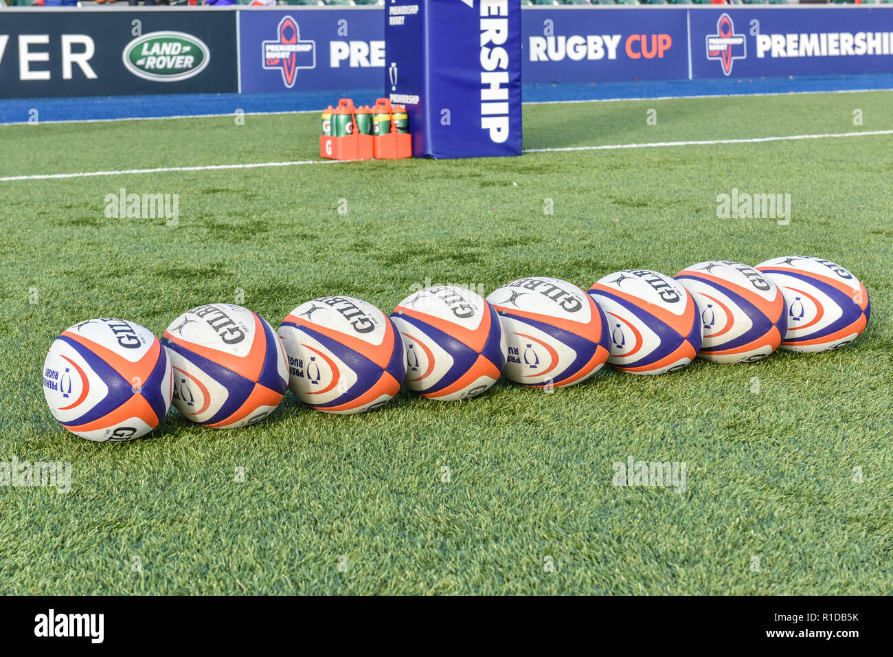 England rugby balls hi-res stock photography and images - Alamy