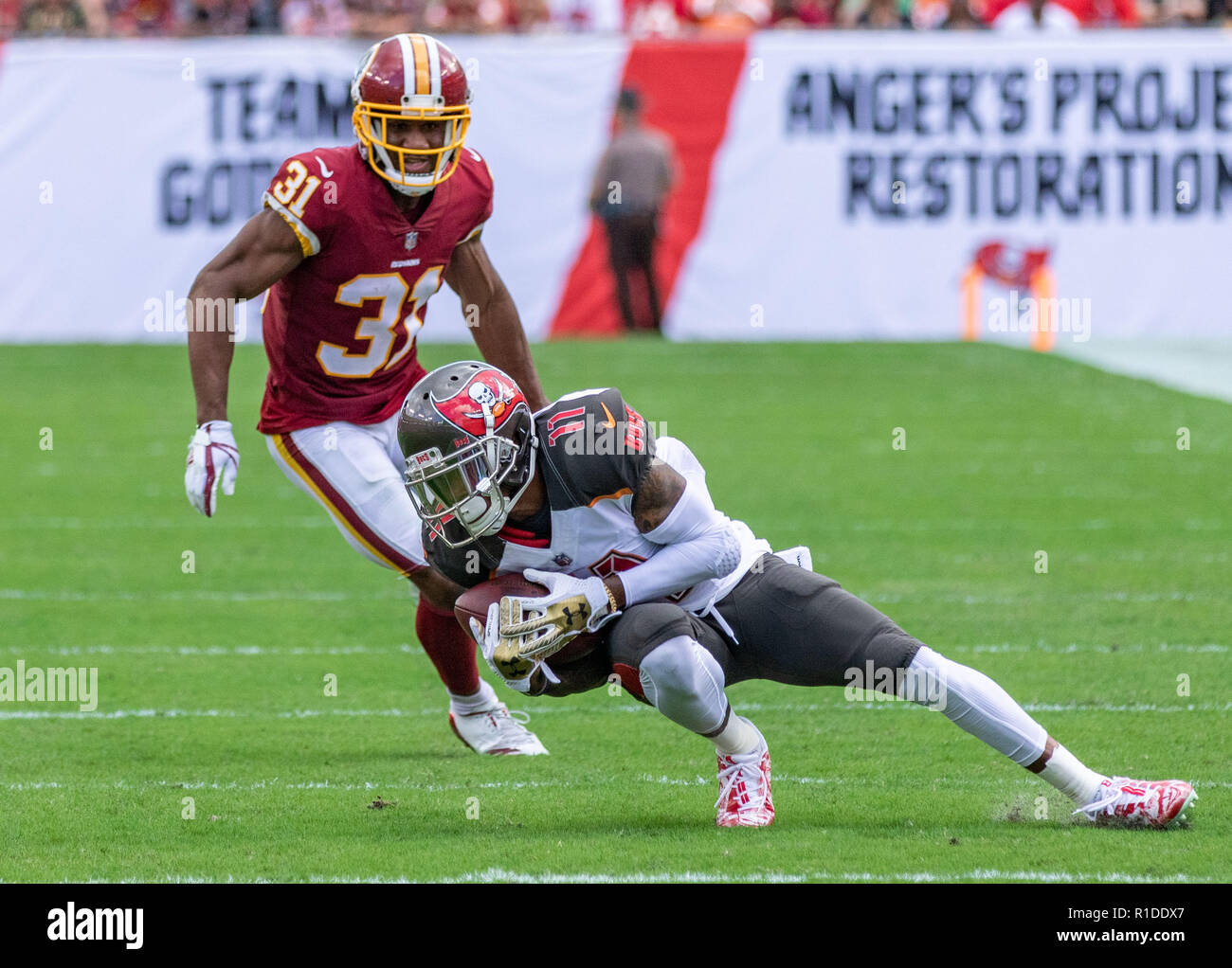 Raymond jackson hi-res stock photography and images - Alamy