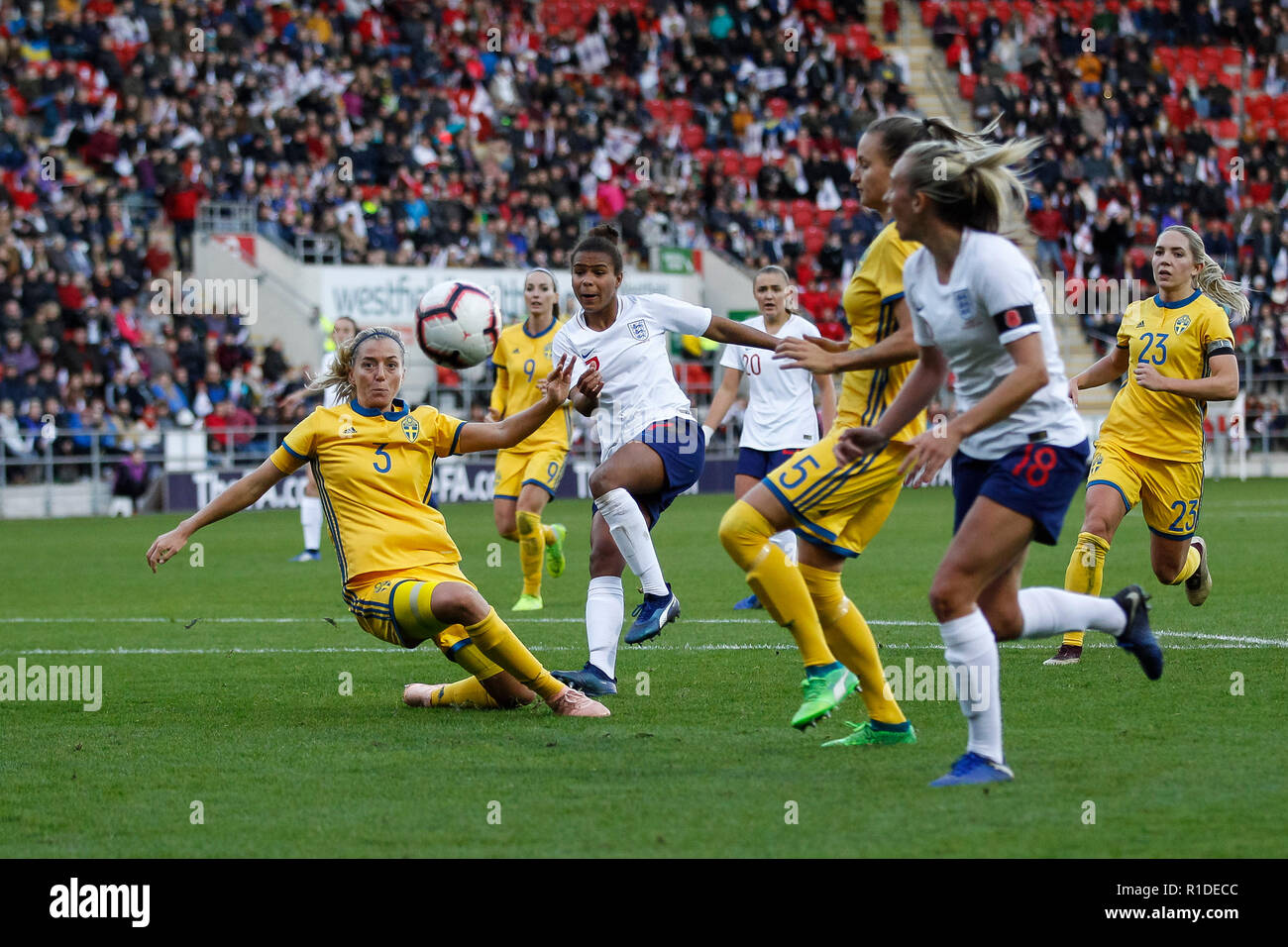 Nikita parris hi-res stock photography and images - Alamy