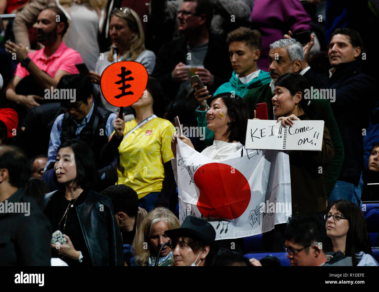 Kei nishikori fans hi-res stock photography and images - Alamy
